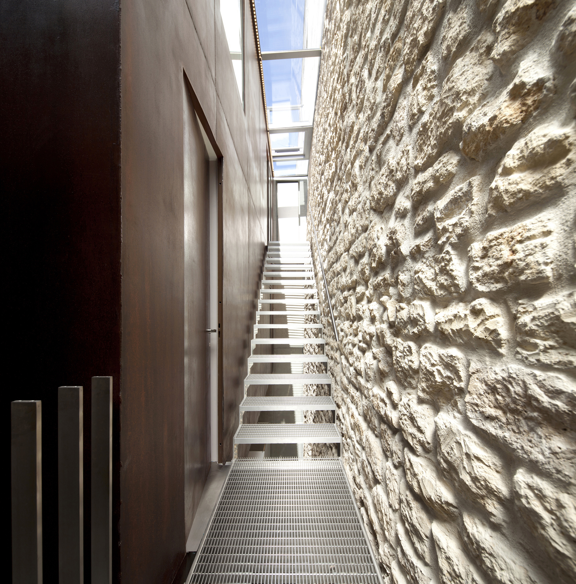 CUBIST HOUSE by Moussafir Architectes - Architizer