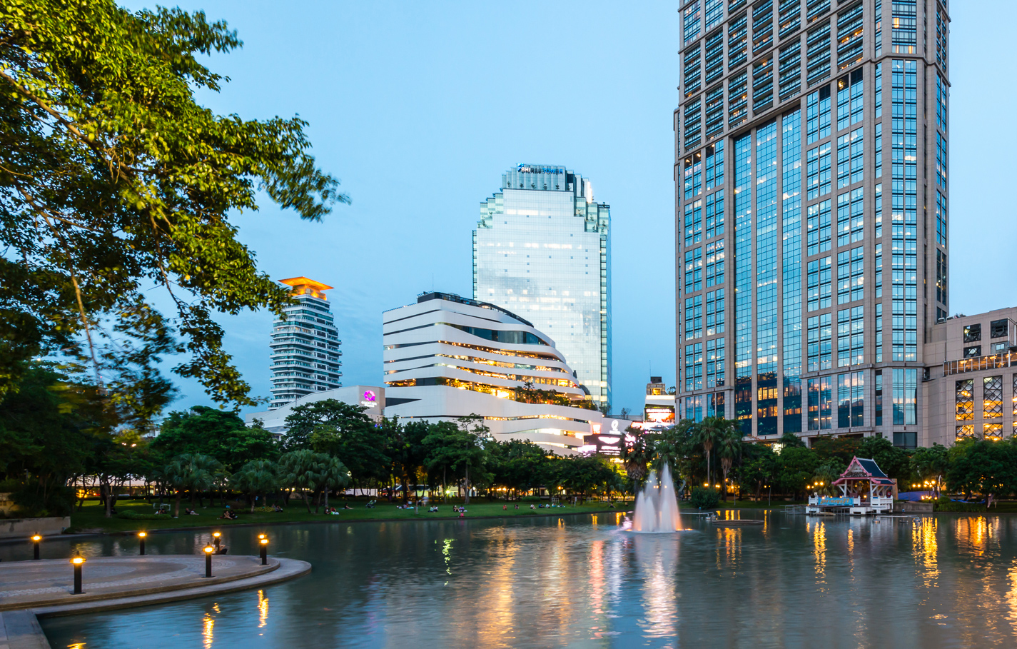 EM Quartier by Leeser Architecture - Architizer