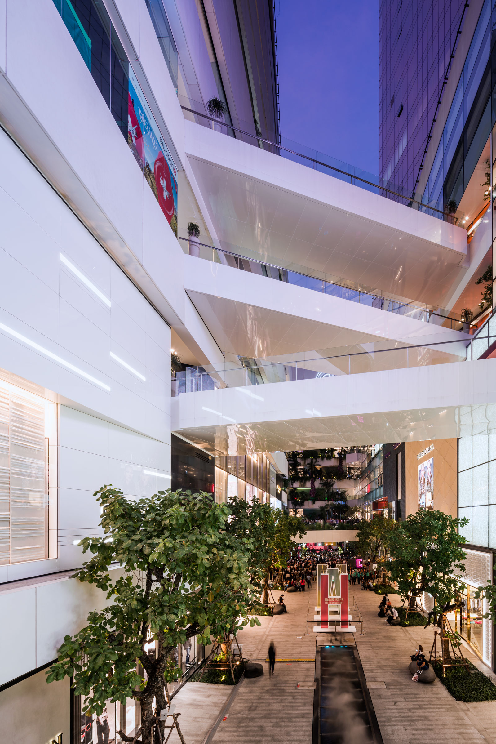 EM Quartier by Leeser Architecture - Architizer