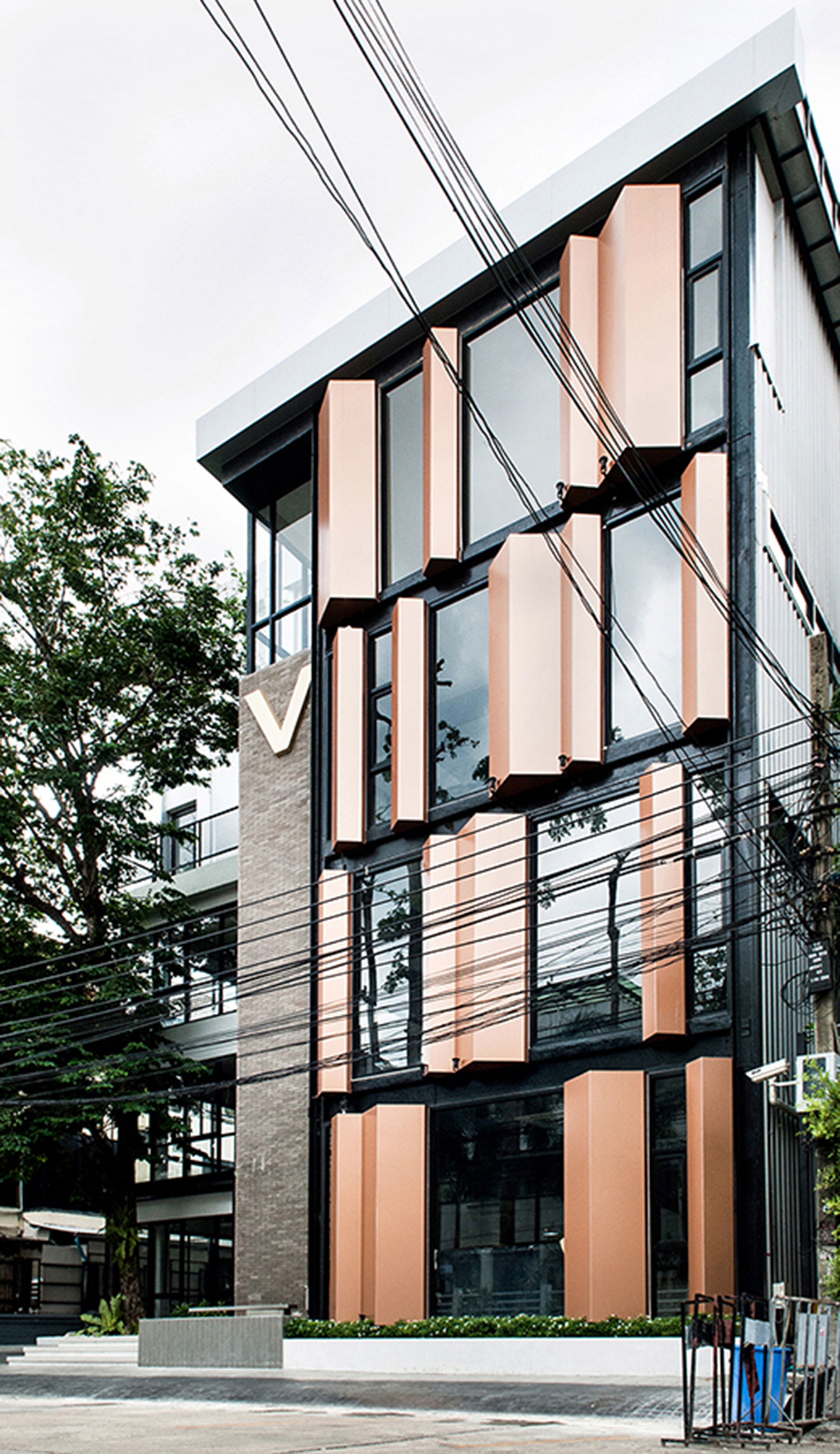 V-OFFICE by SCALEUP ARCHITECTS - Architizer