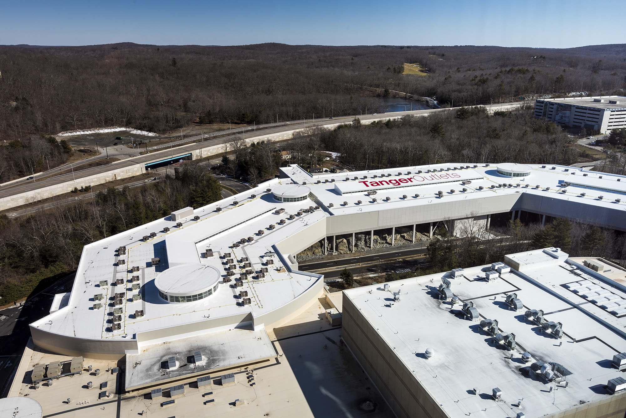 The Tanger Outlets at Foxwoods by Design Development - Architizer