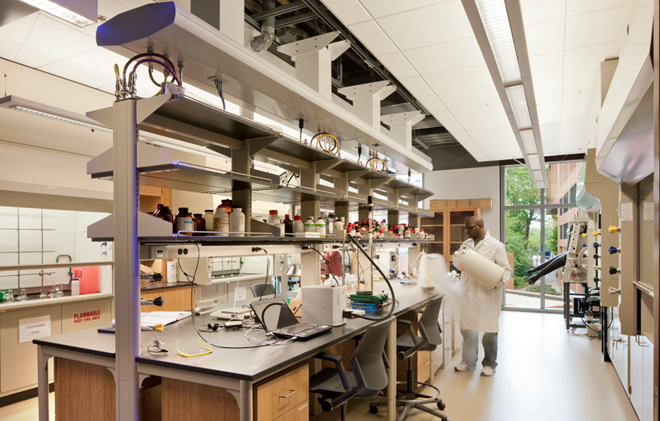 Georgetown University Regents Hall Science Center by PAYETTE - Architizer