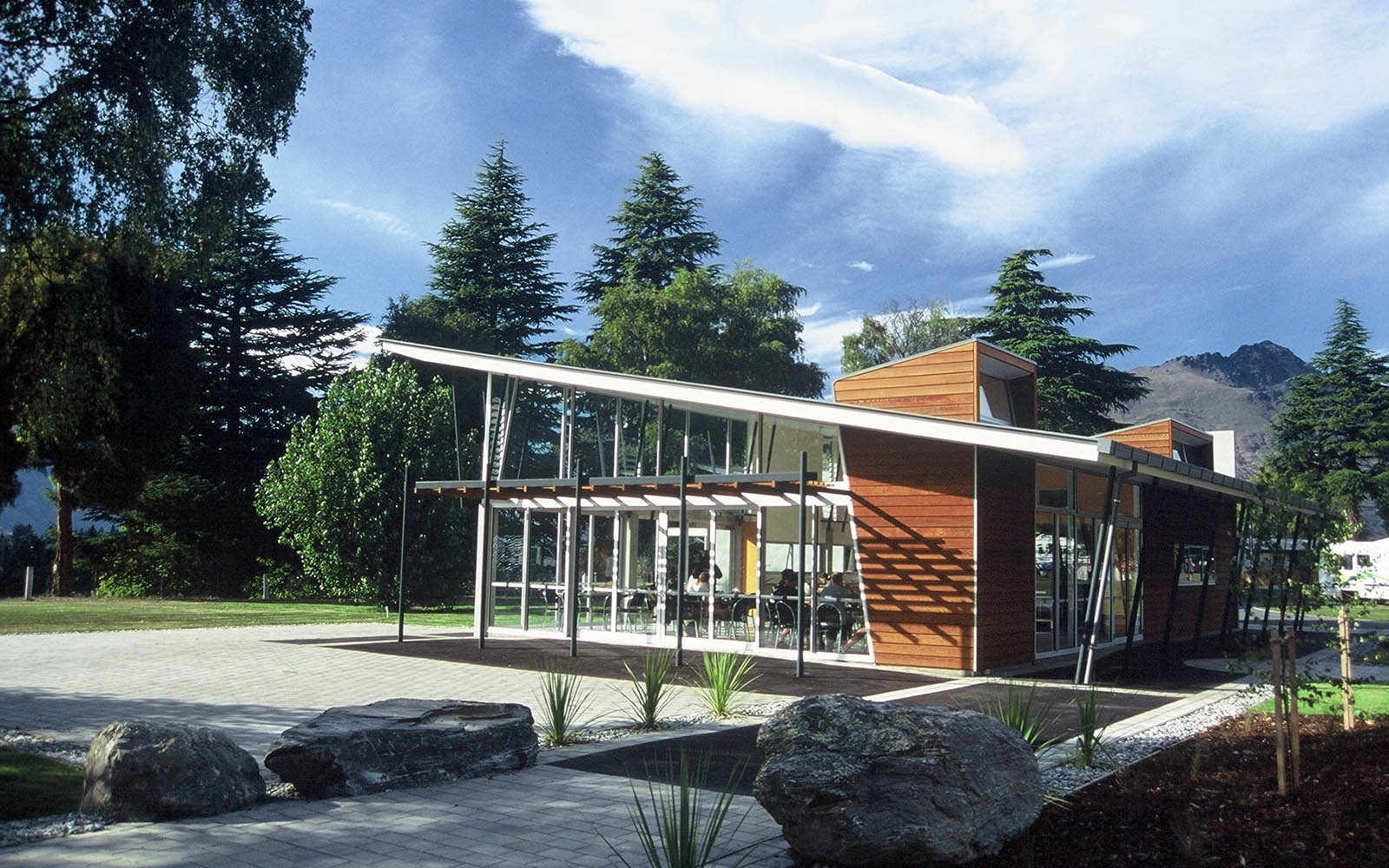 Queenstown Lakeview Holiday Park by Archimedia - Architizer
