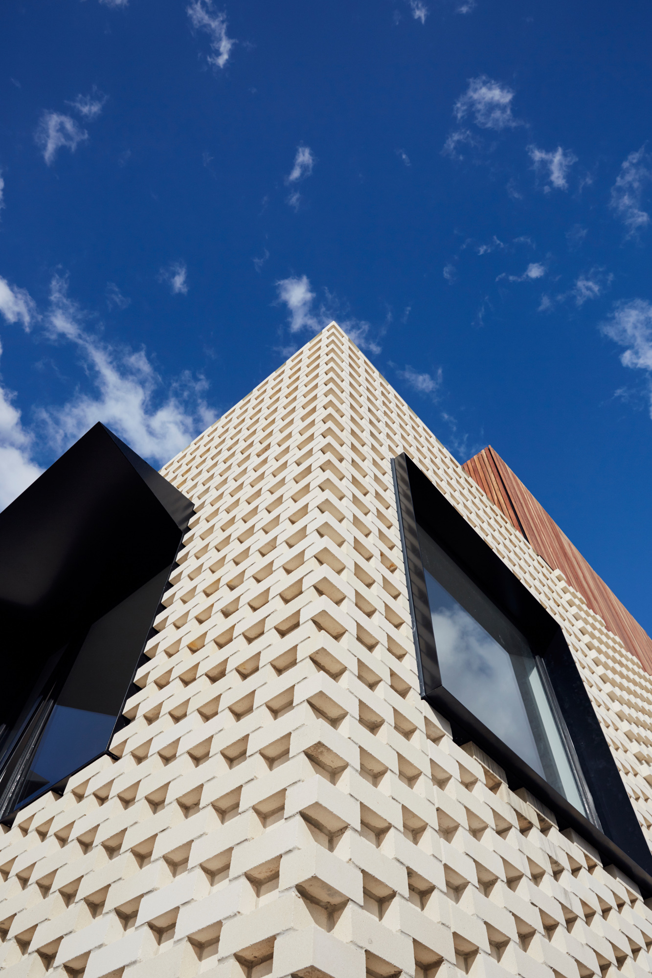 Shirley Lane by Everly - Architizer