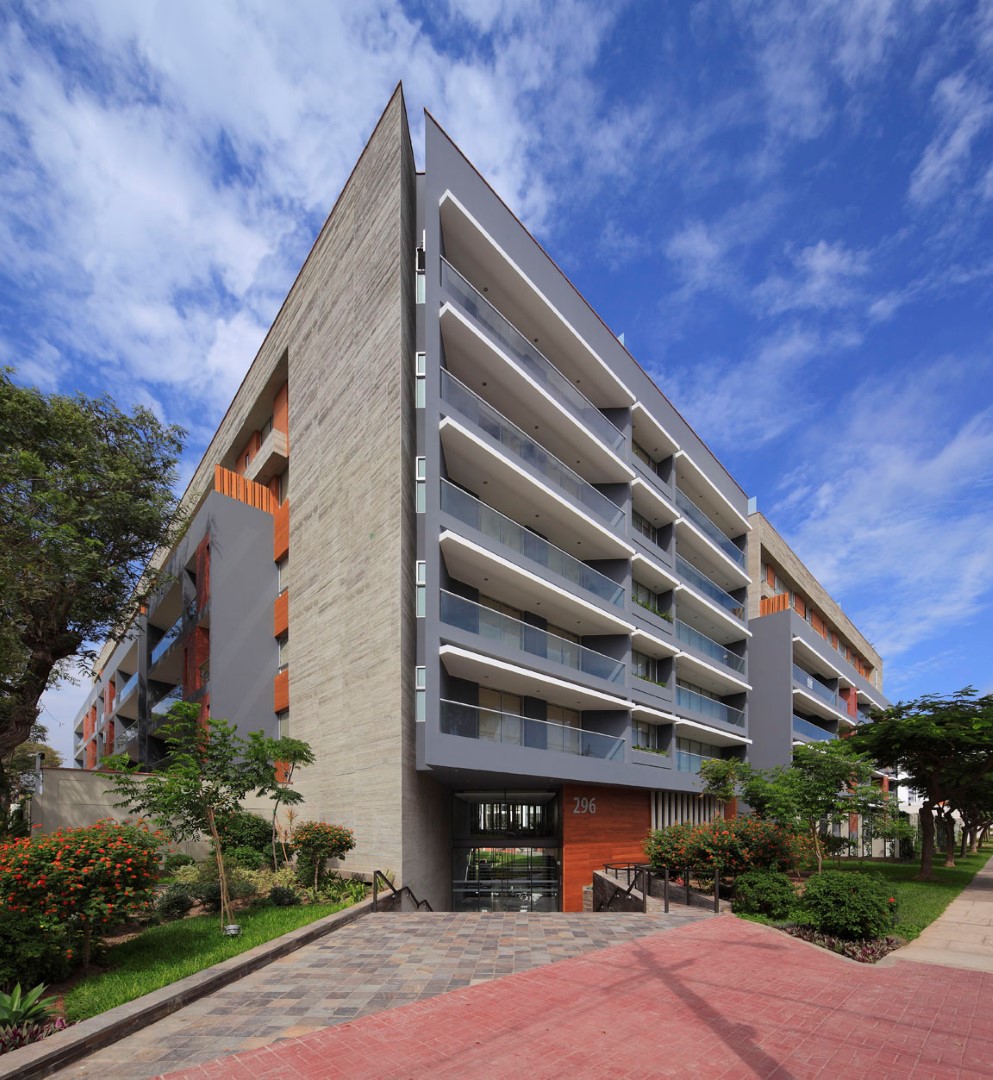 Multifamiliar Central Park Lima by Vértice Arquitectos - Architizer