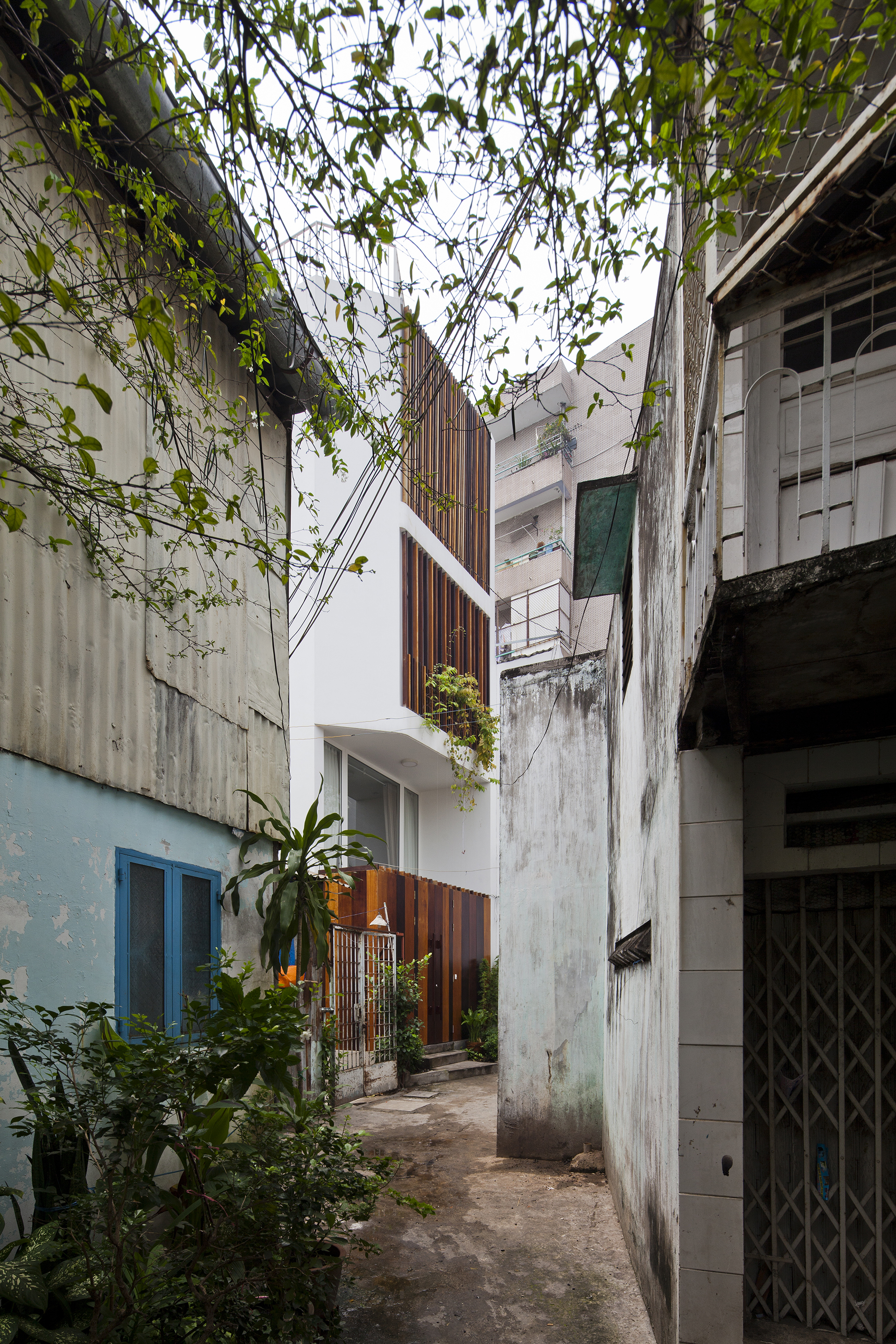 MICRO TOWN HOUSE 4X8m by MM++ Architects / MIMYA - Architizer