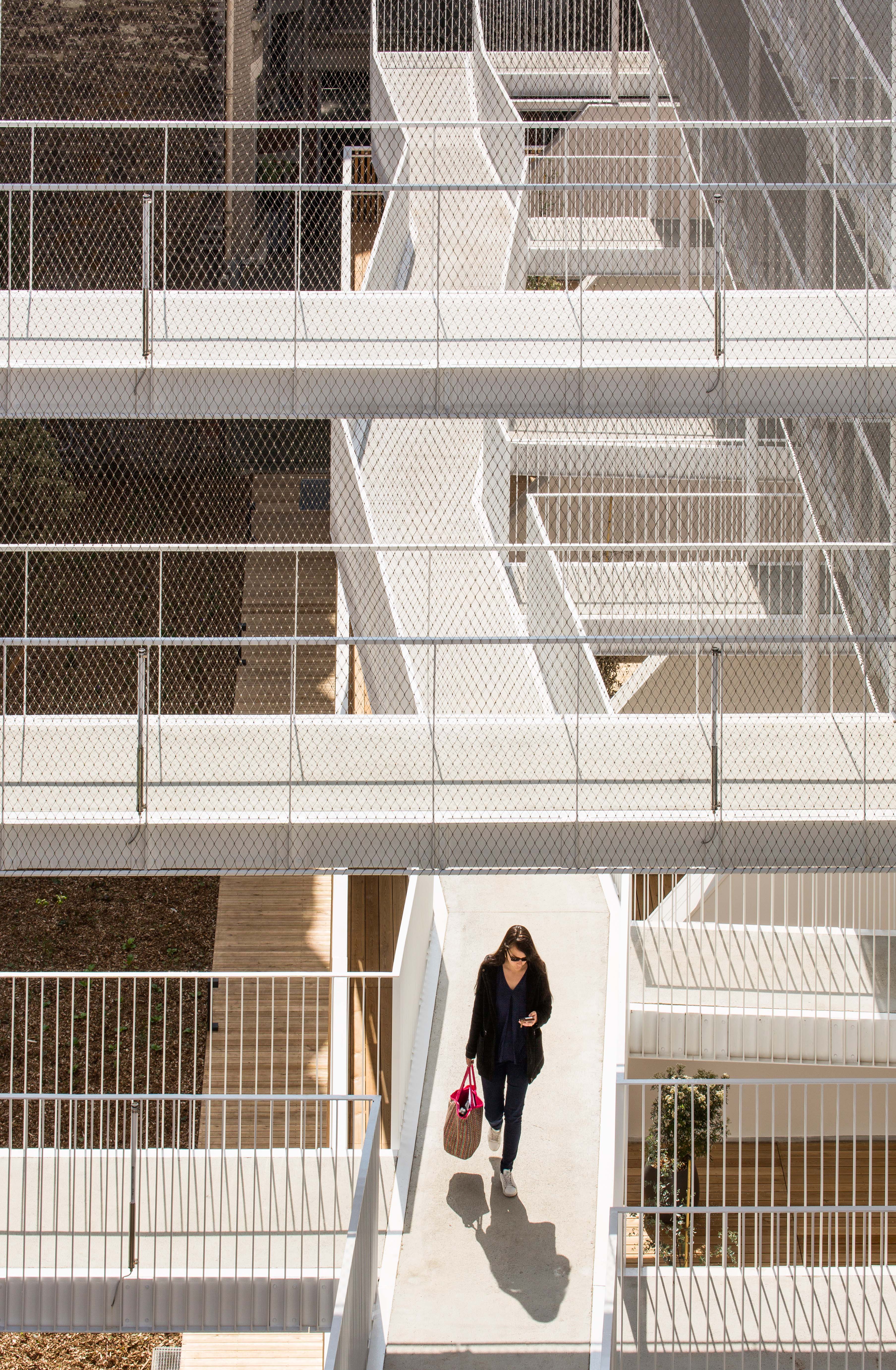 LESS by AAVP architecture - Architizer