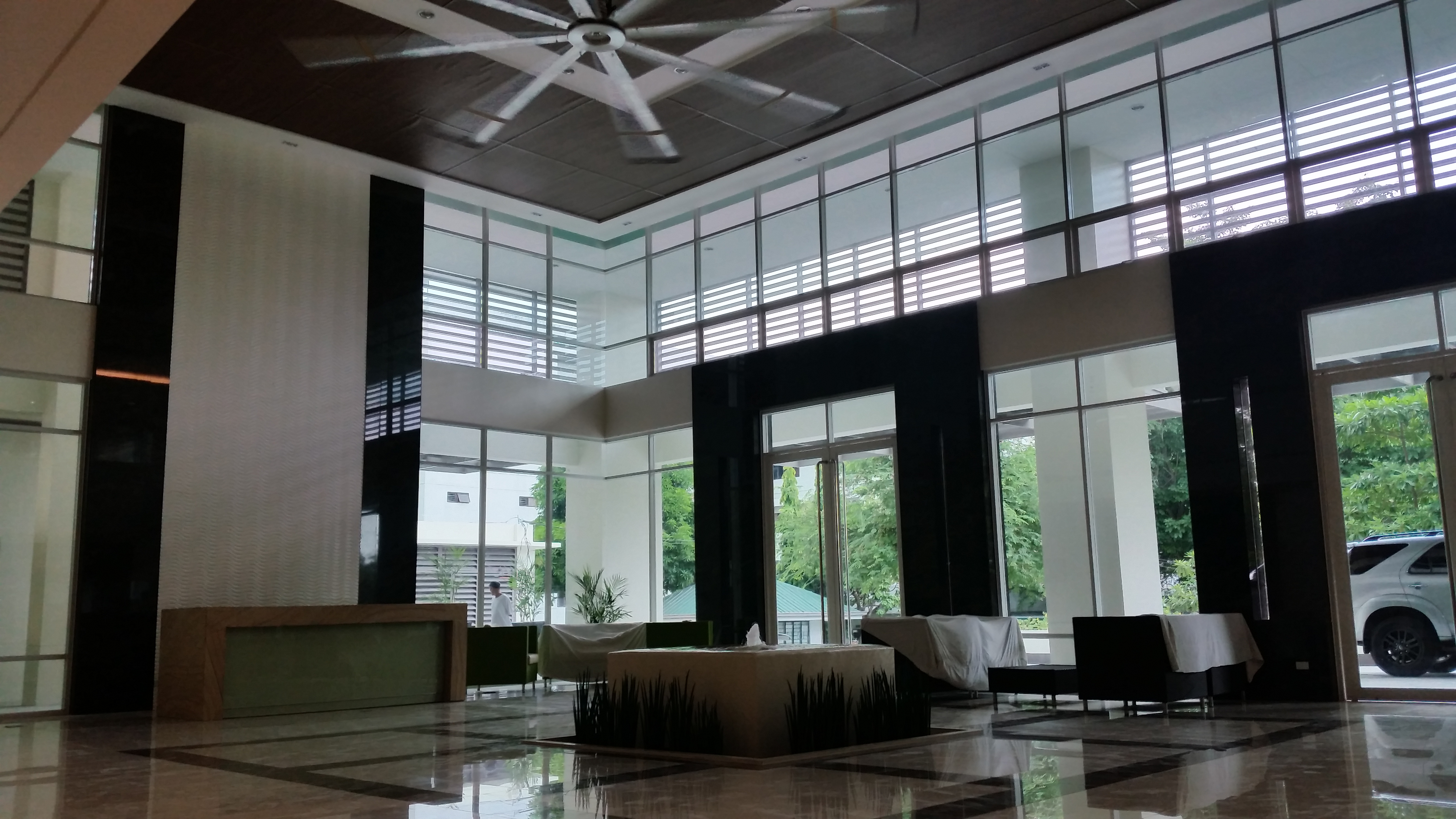 The DLSUMC Medical Arts Center by THE SAGE GROUP ASIA - Architizer