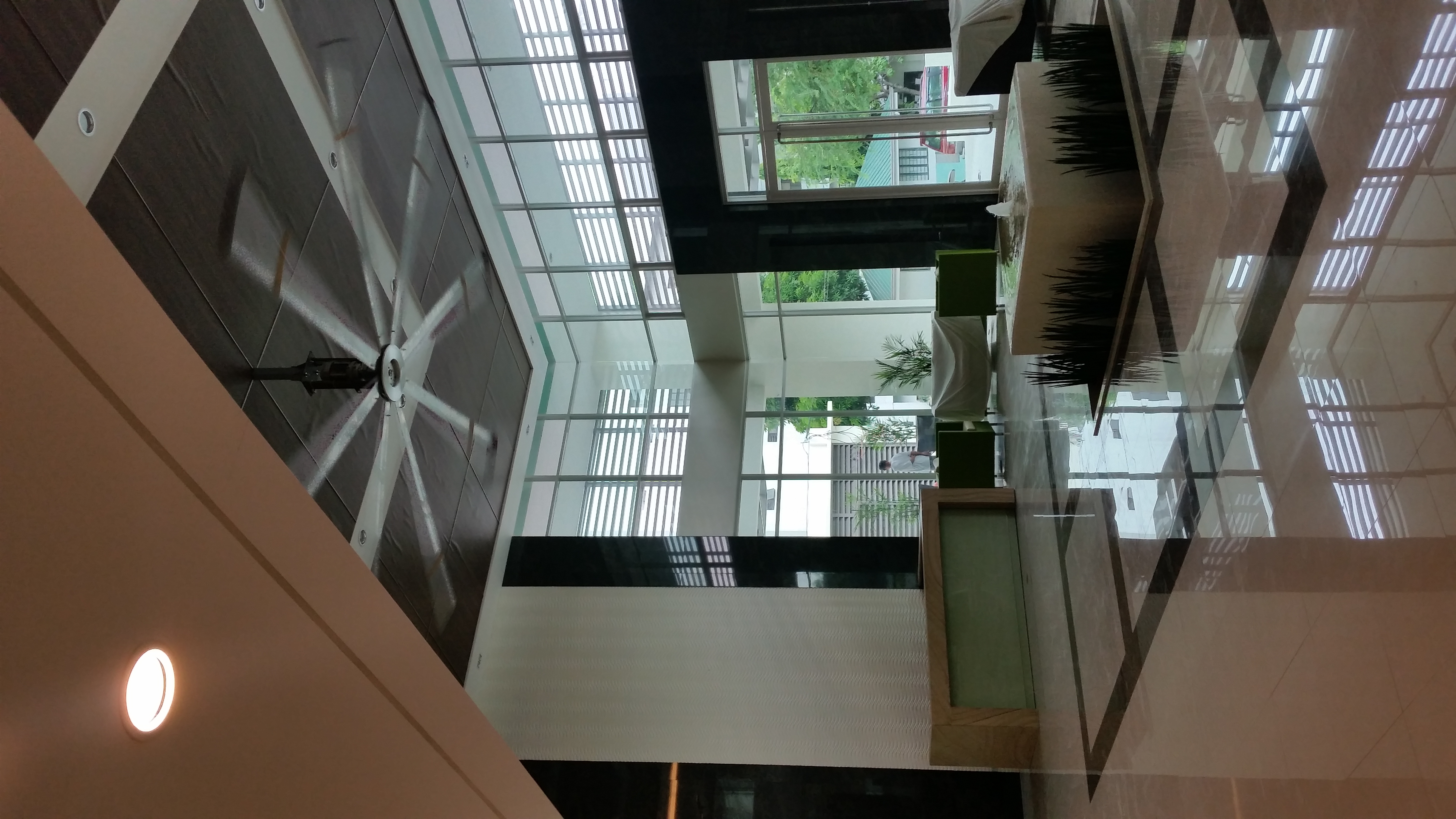 The DLSUMC Medical Arts Center by THE SAGE GROUP ASIA - Architizer