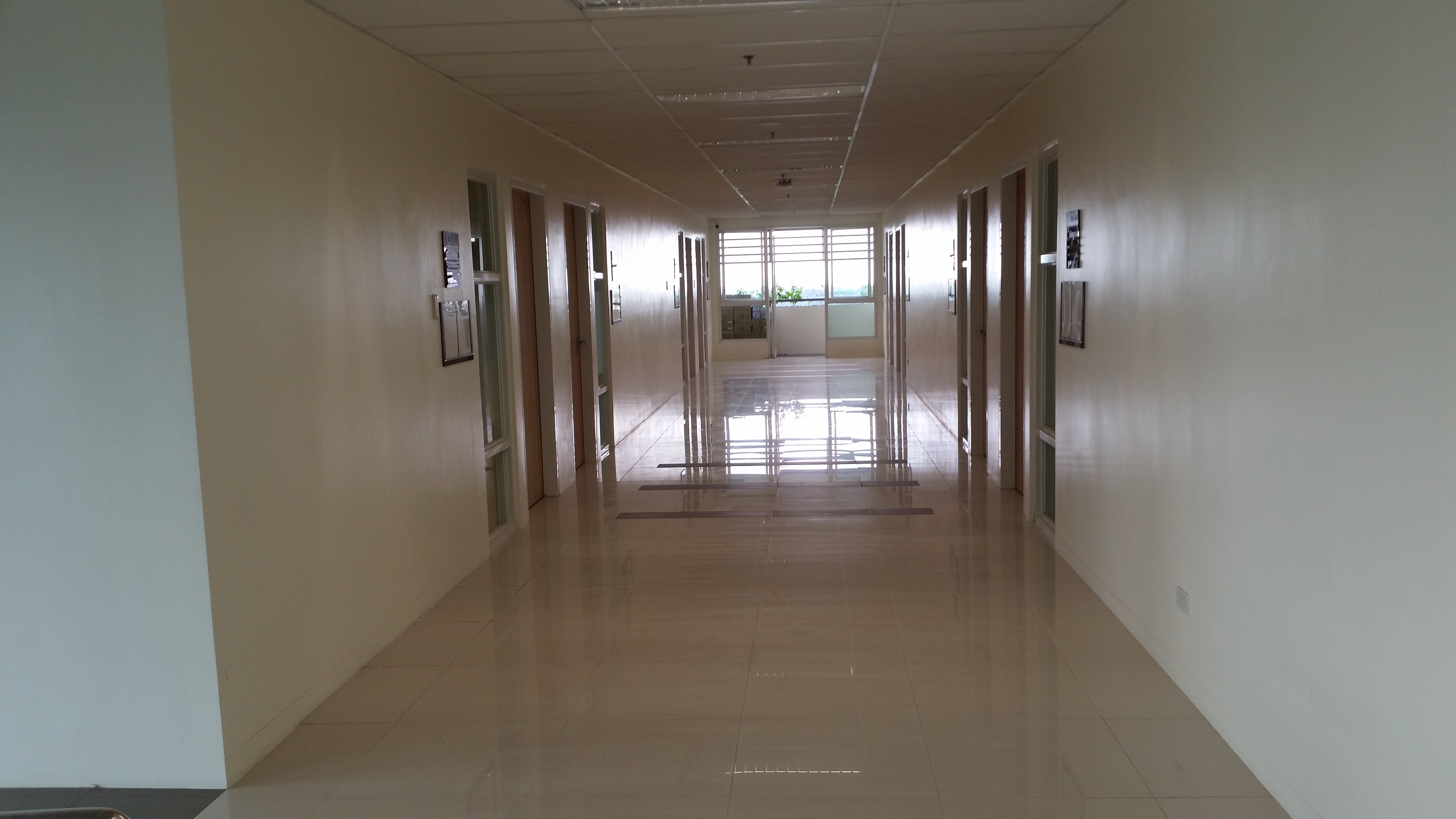 The DLSUMC Medical Arts Center by THE SAGE GROUP ASIA - Architizer