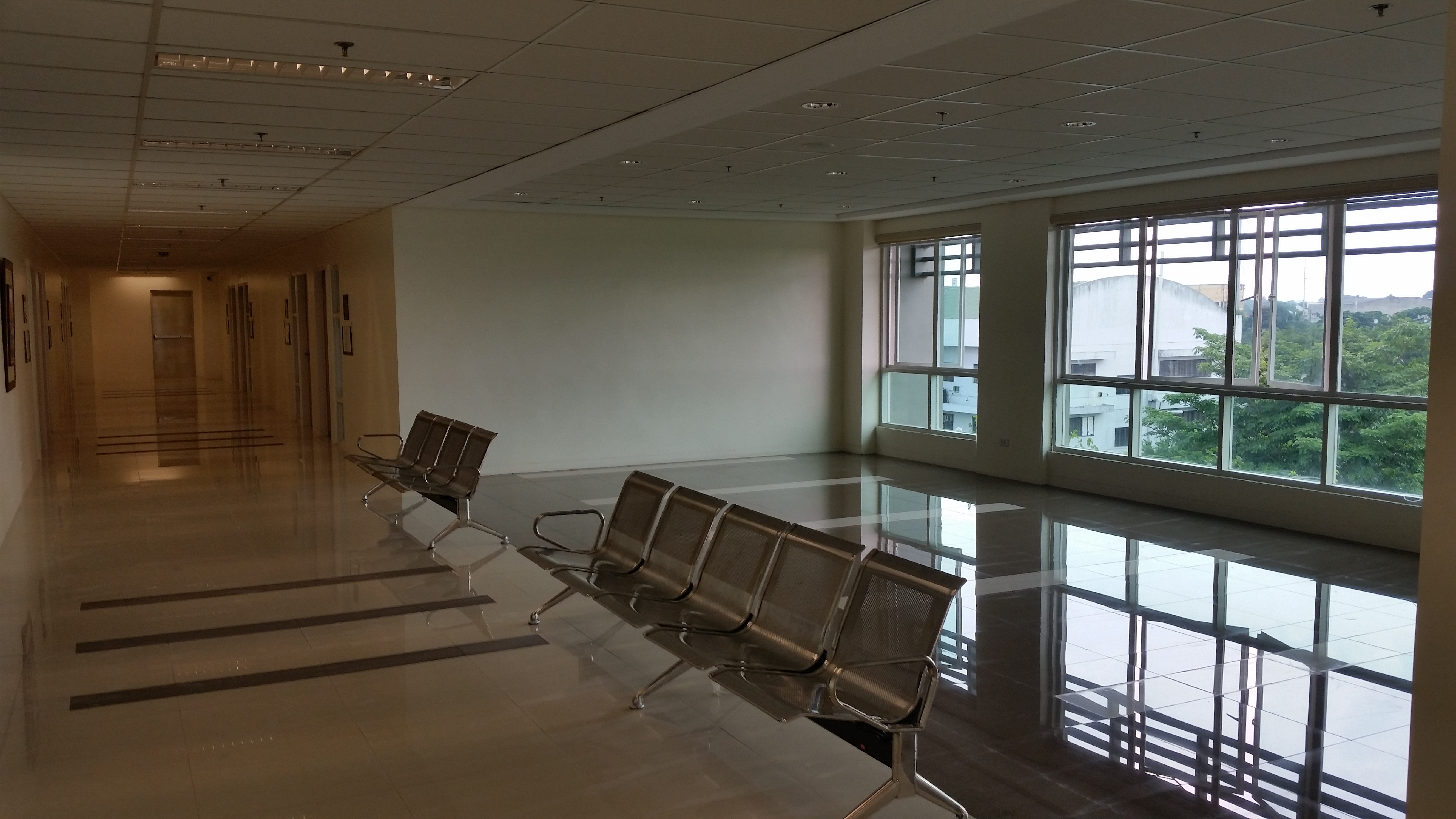 The DLSUMC Medical Arts Center by THE SAGE GROUP ASIA - Architizer