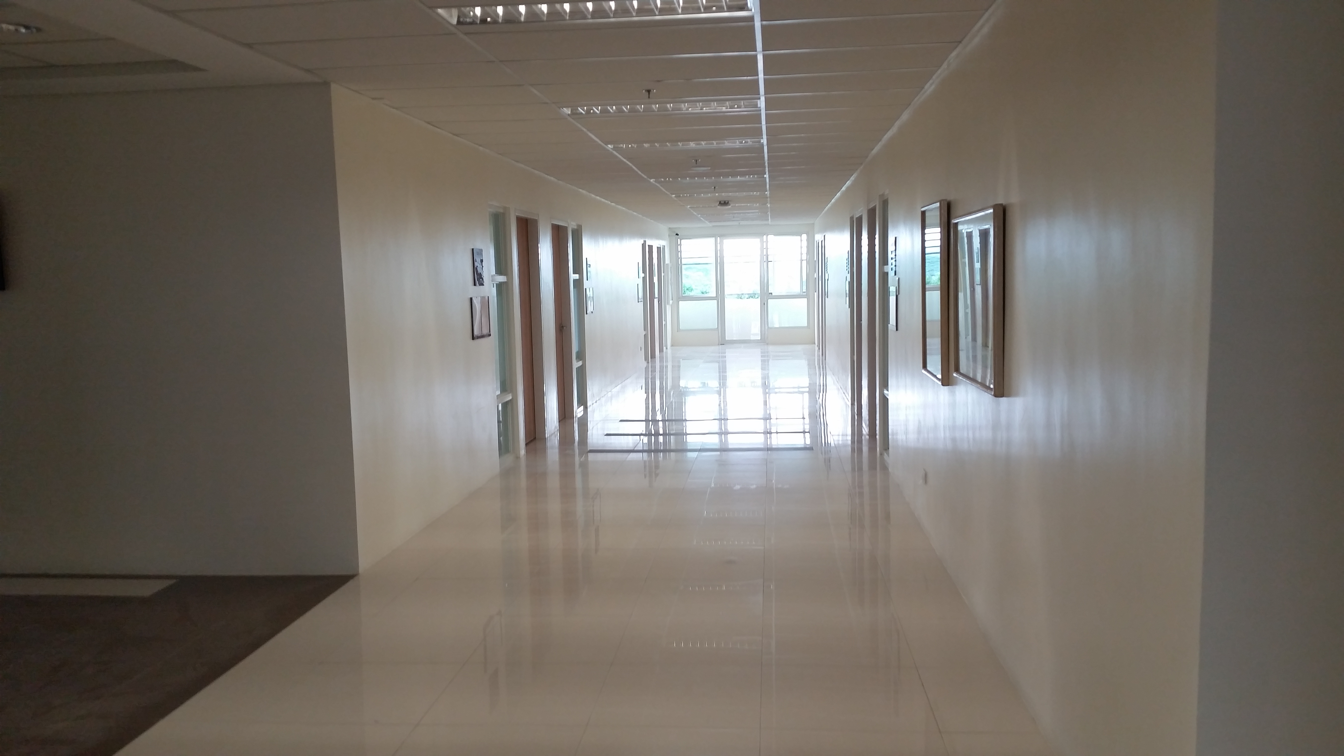 The DLSUMC Medical Arts Center by THE SAGE GROUP ASIA - Architizer