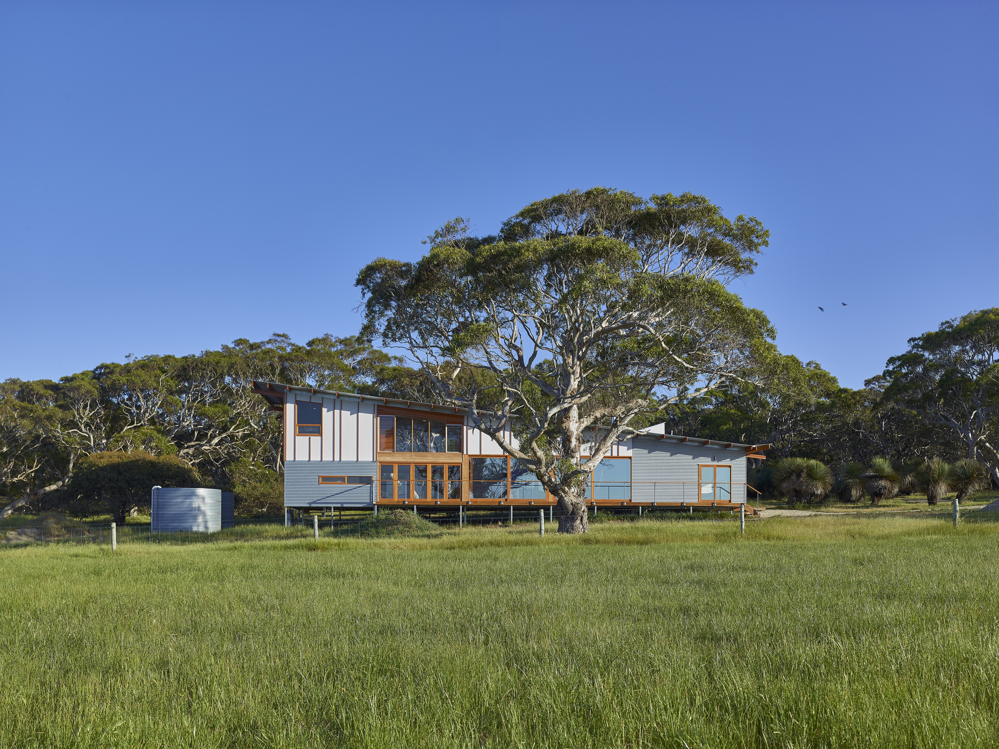 Waitpinga Retreat by Mountford Williamson Architecture - Architizer