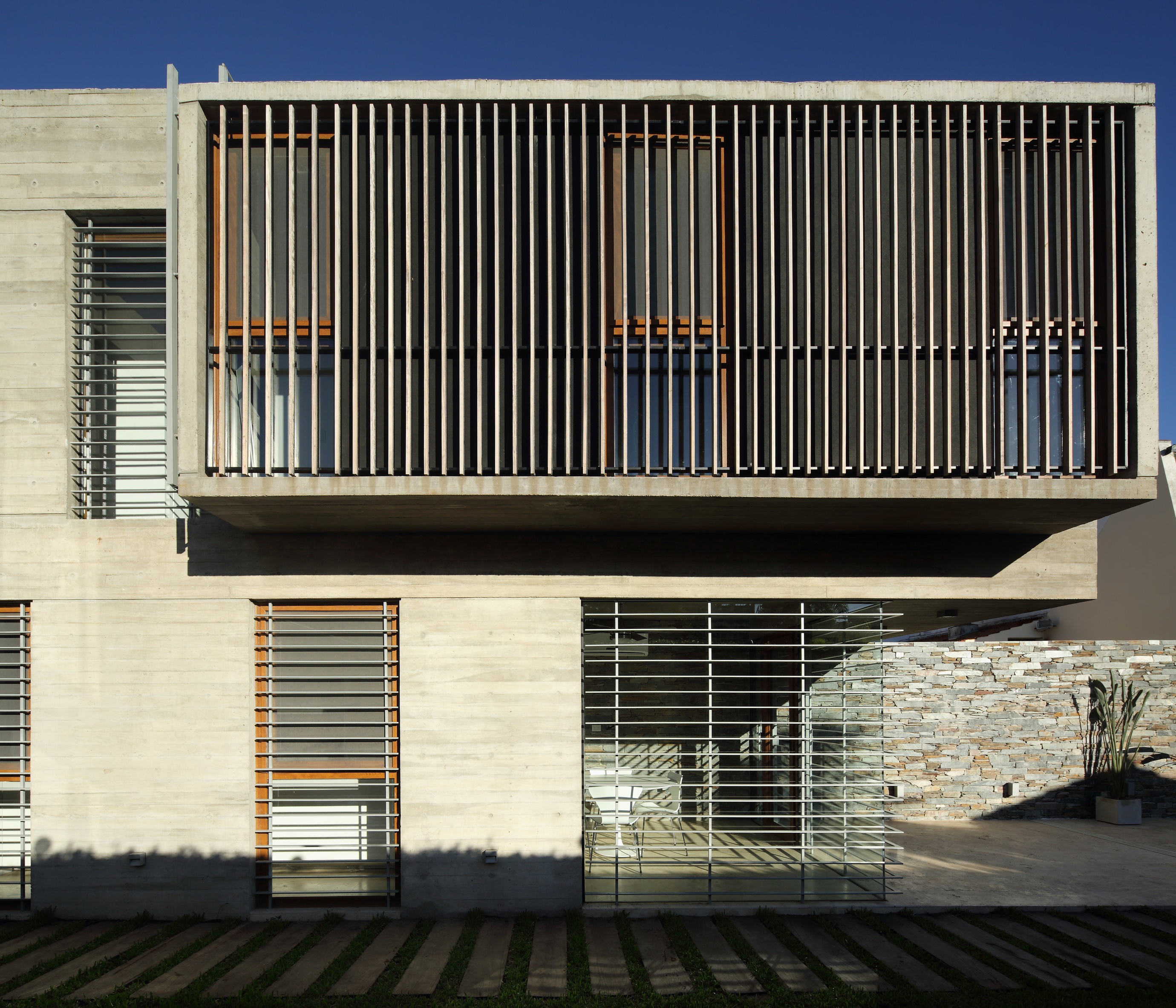 Beiró House by Proyecto C Arquitectos - Architizer