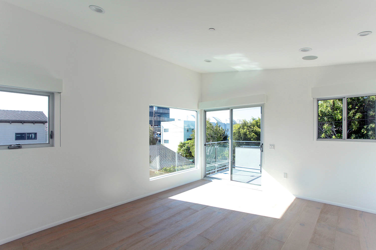 Idea 1696401: YALE ST RESIDENCE by Lincoln Chung Architect in Santa ...