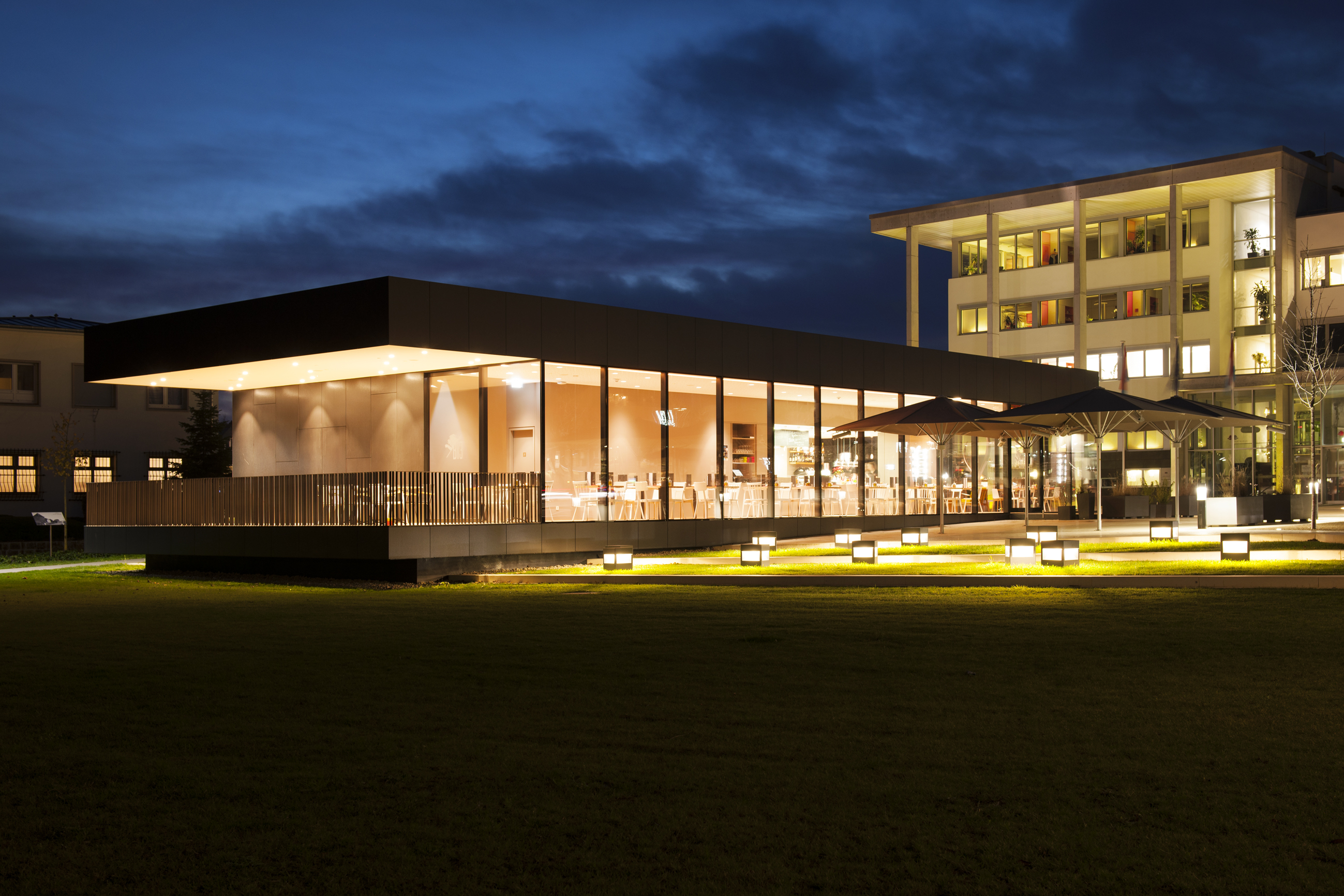 Restaurant - Pavillon B13, Bertrange (Luxembourg) by WW+ architektur ...