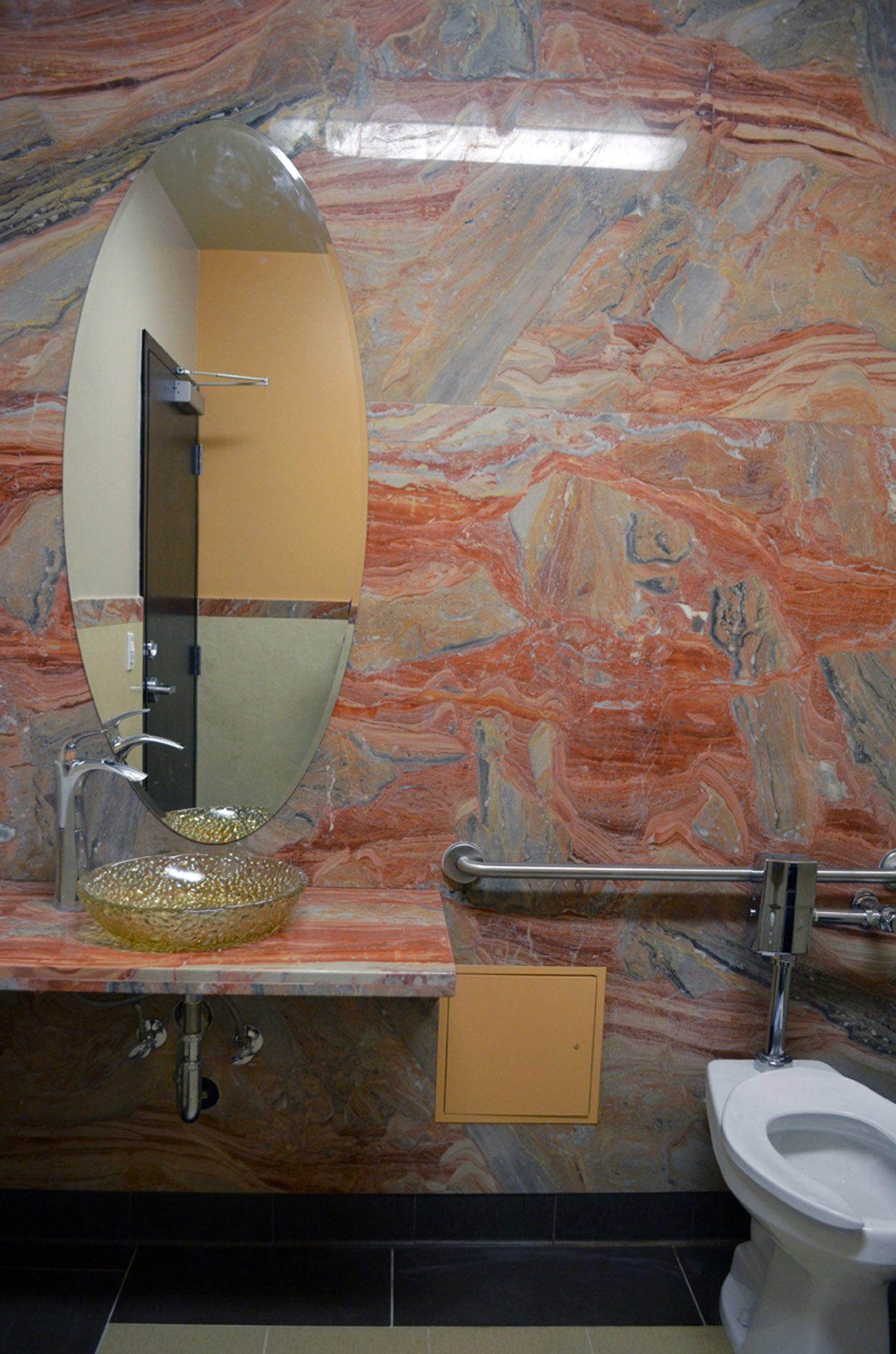7 Eleven - 76 Gas Station San Francisco by Erika Winters Design ...