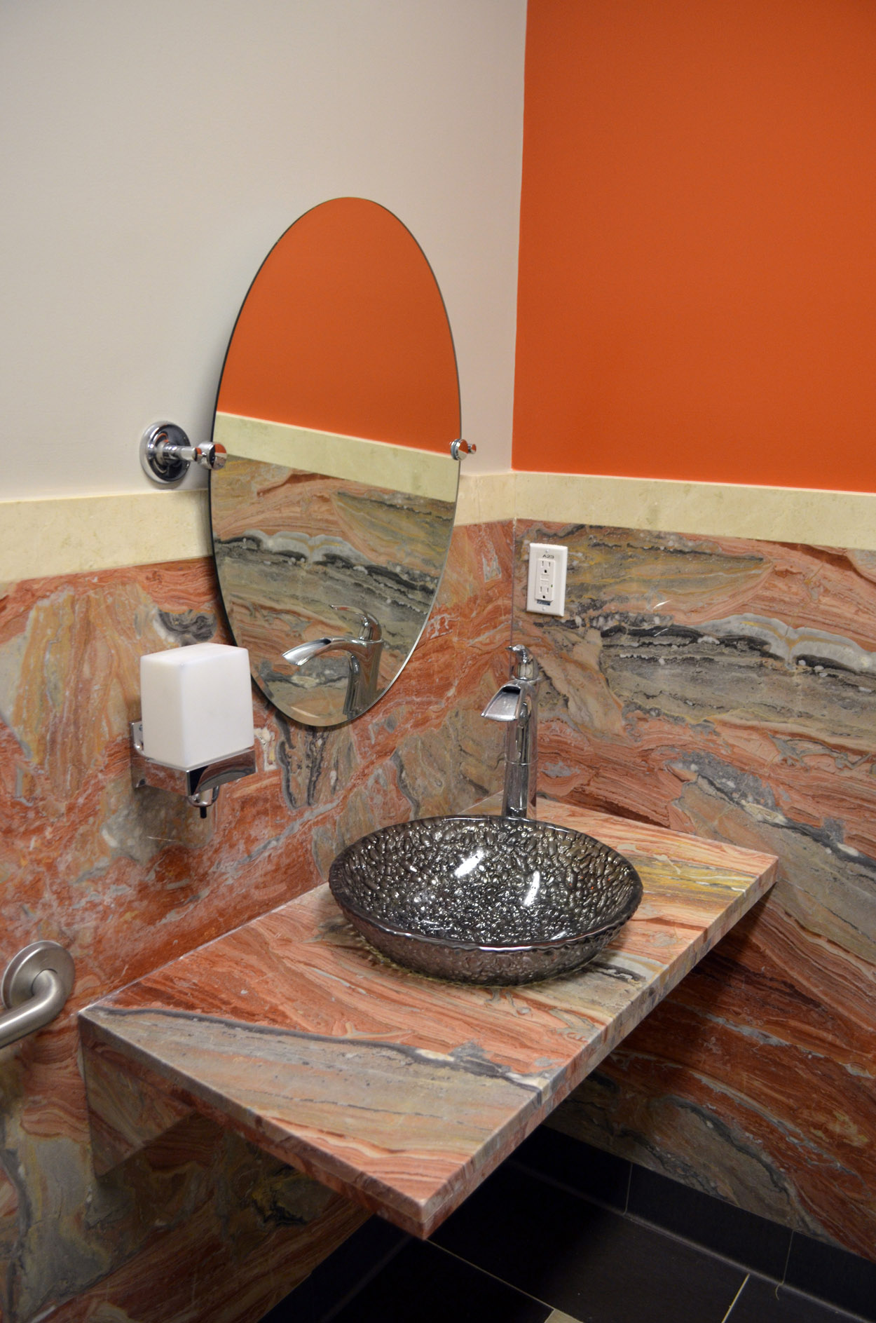 7 Eleven - 76 Gas Station San Francisco by Erika Winters Design ...