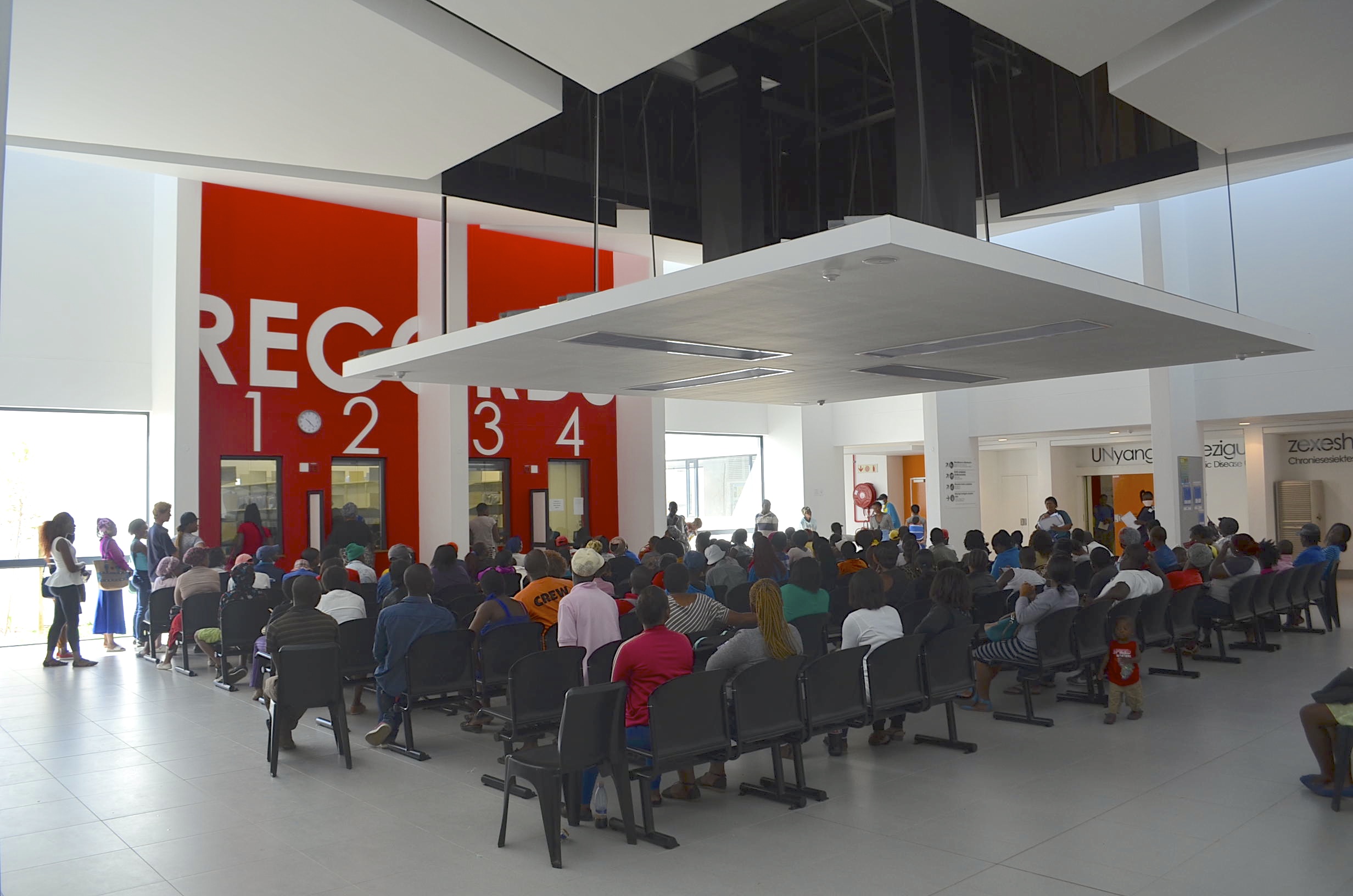 Du Noon Community Health Centre by Martin Kruger Architects Urbanists ...