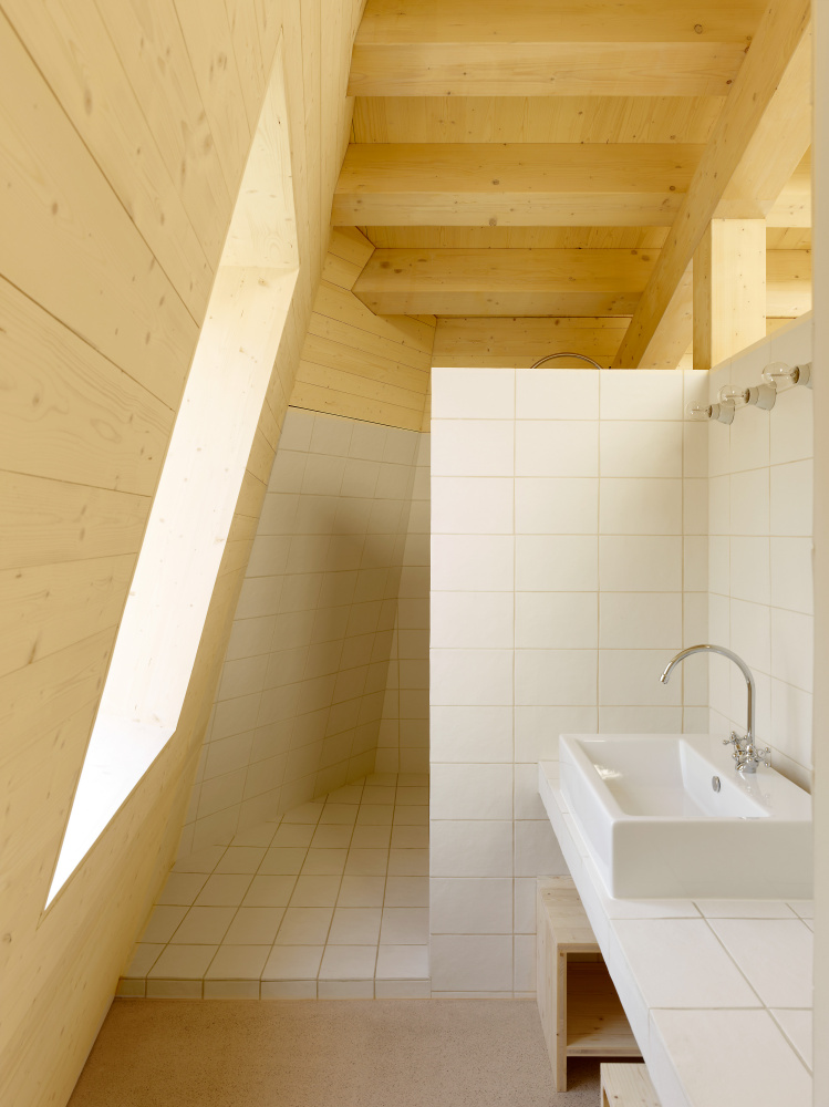 Big Roof by MakeSense architecture - Architizer