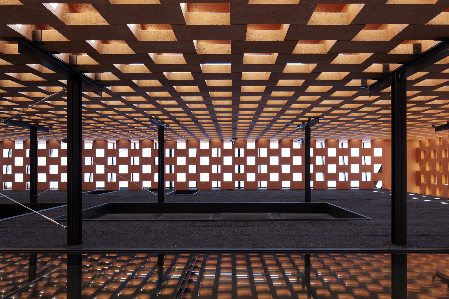 Puni Distillery by Werner Tscholl. Architekt - Architizer