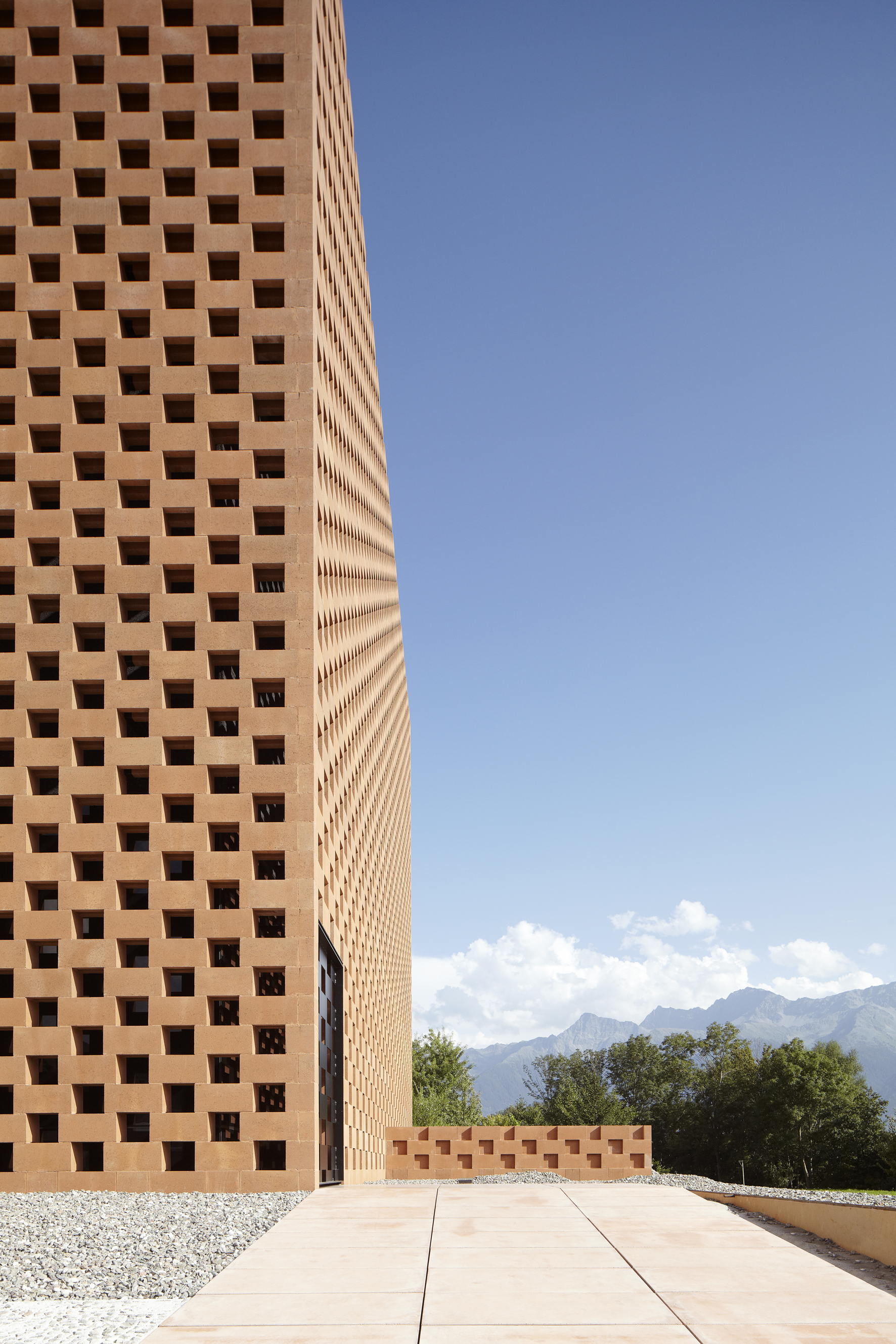 Puni Distillery by Werner Tscholl. Architekt - Architizer