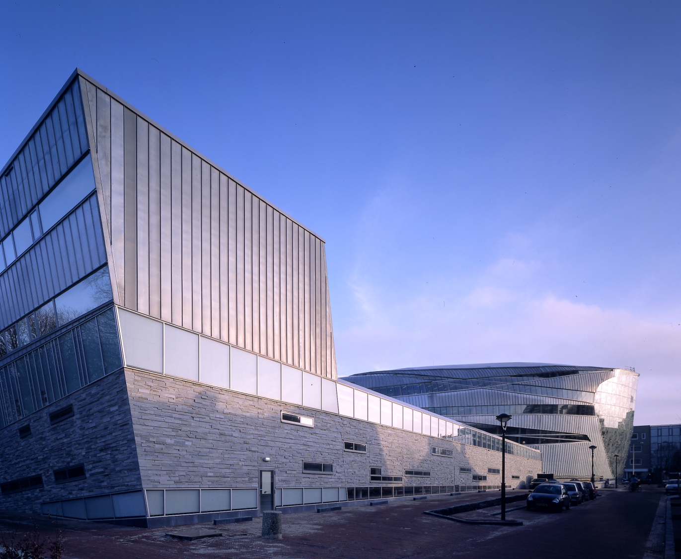 City Hall Alphen aan den Rijn by design Erick van Egeraat - Architizer