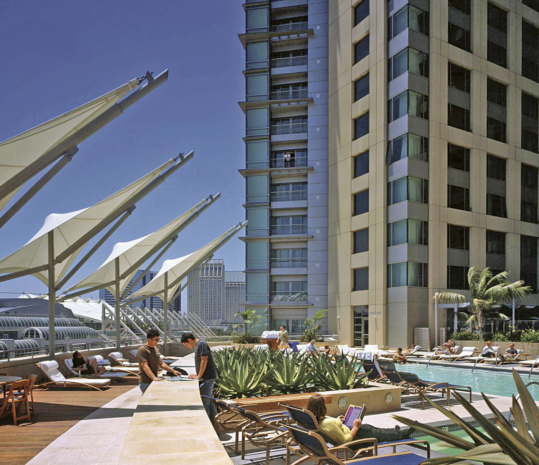 Omni San Diego and Metropolitan Residences by Hornberger + Worstell ...