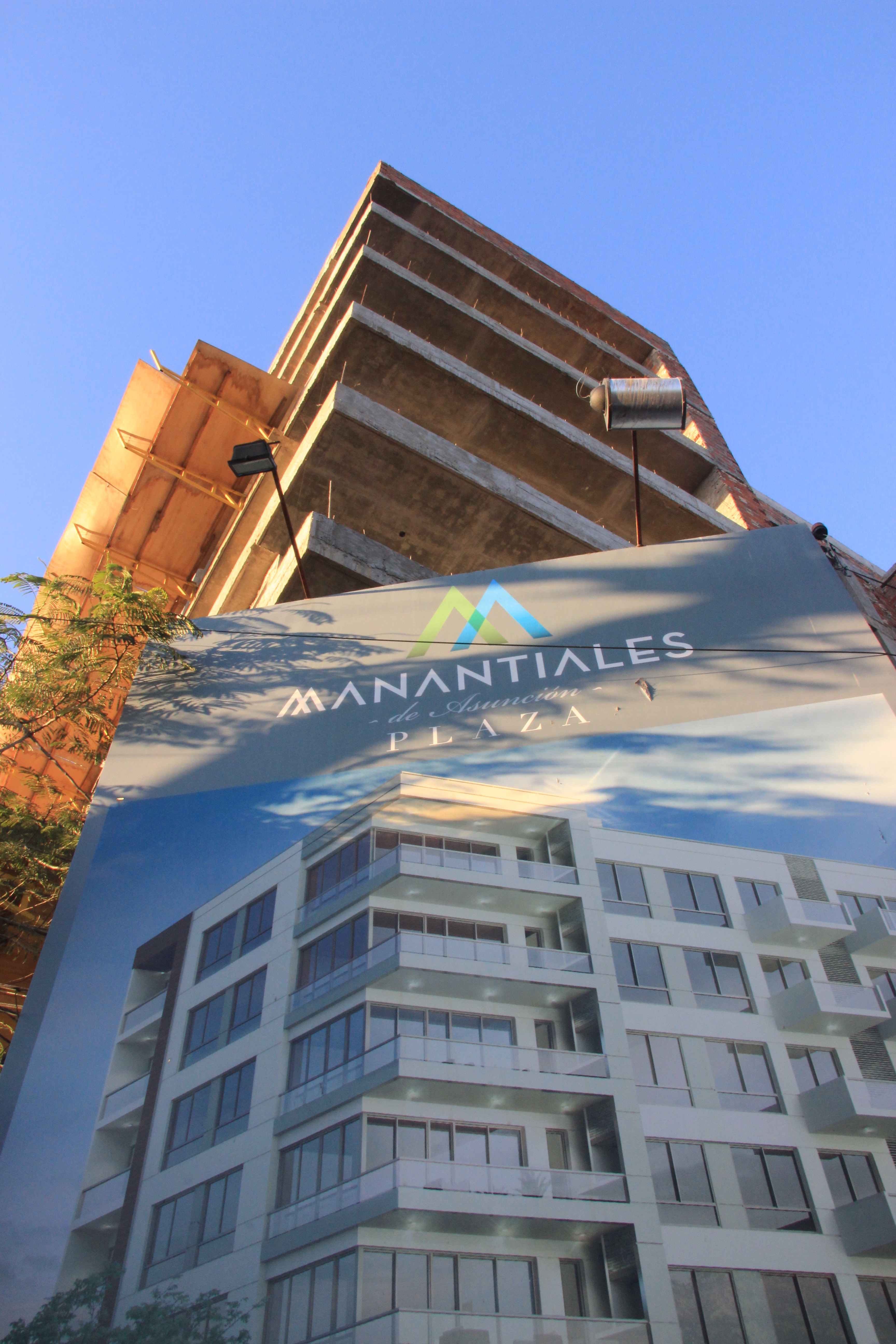 Edificio Manantiales Plaza by DH l Diaz Herranz arquitectos - Architizer