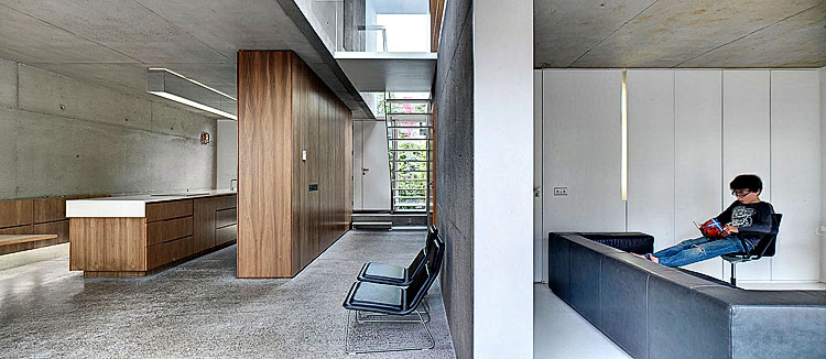 A house by FKL architects - Architizer