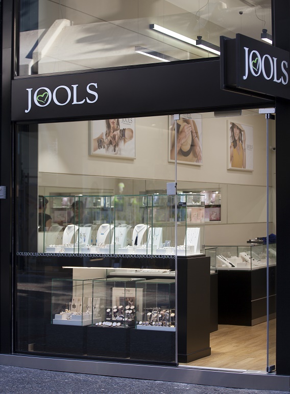 Jools - Jewelry Store by Stirixis Group - Architizer