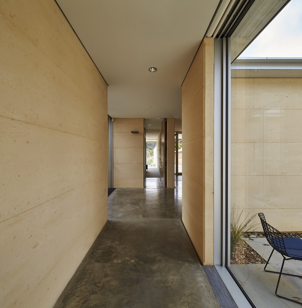 Julimar Falls House by Studio Nicholas Burns - Architizer