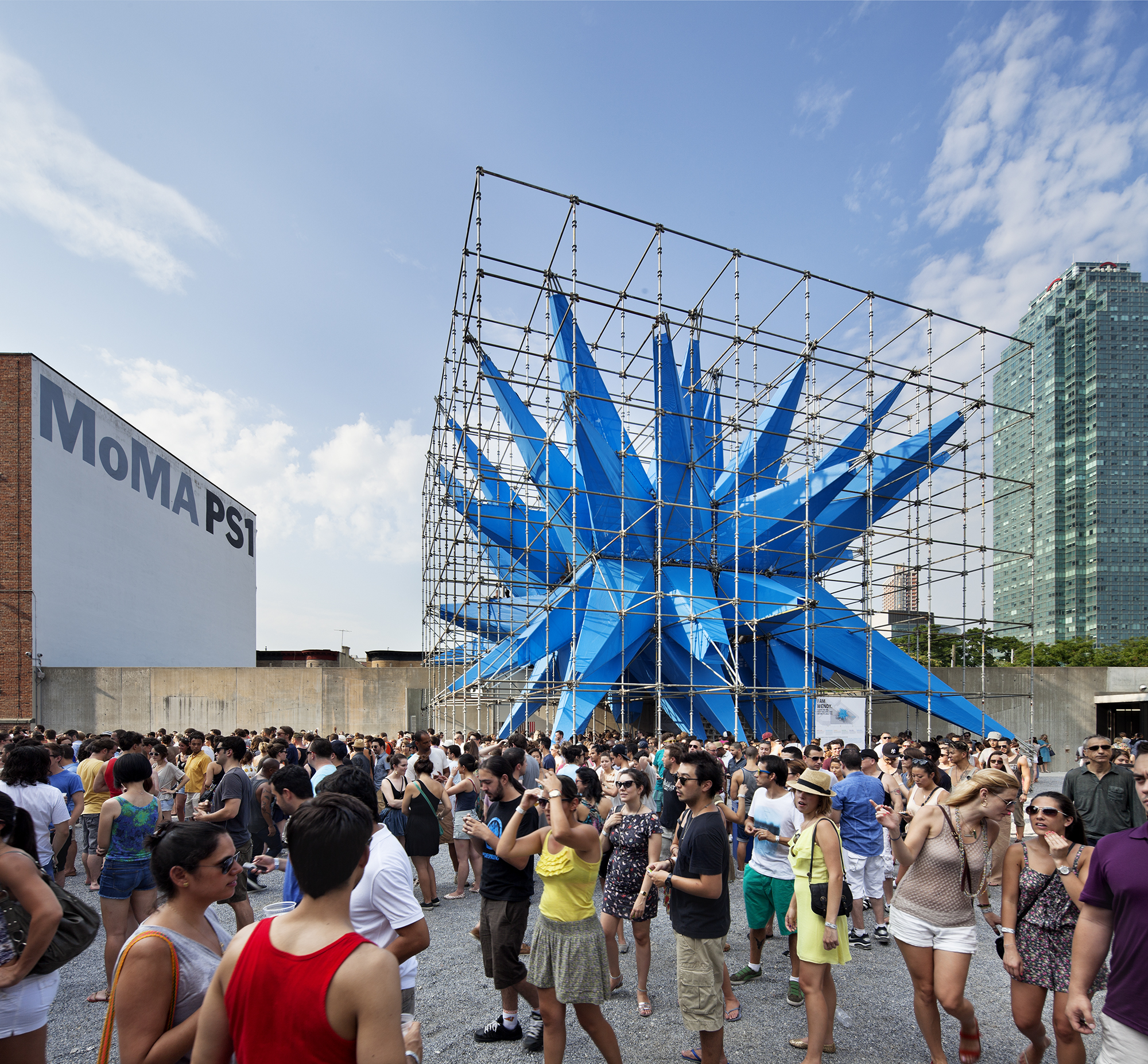 UNIQLO Cubes by HWKN Architecture D.P.C. - Architizer