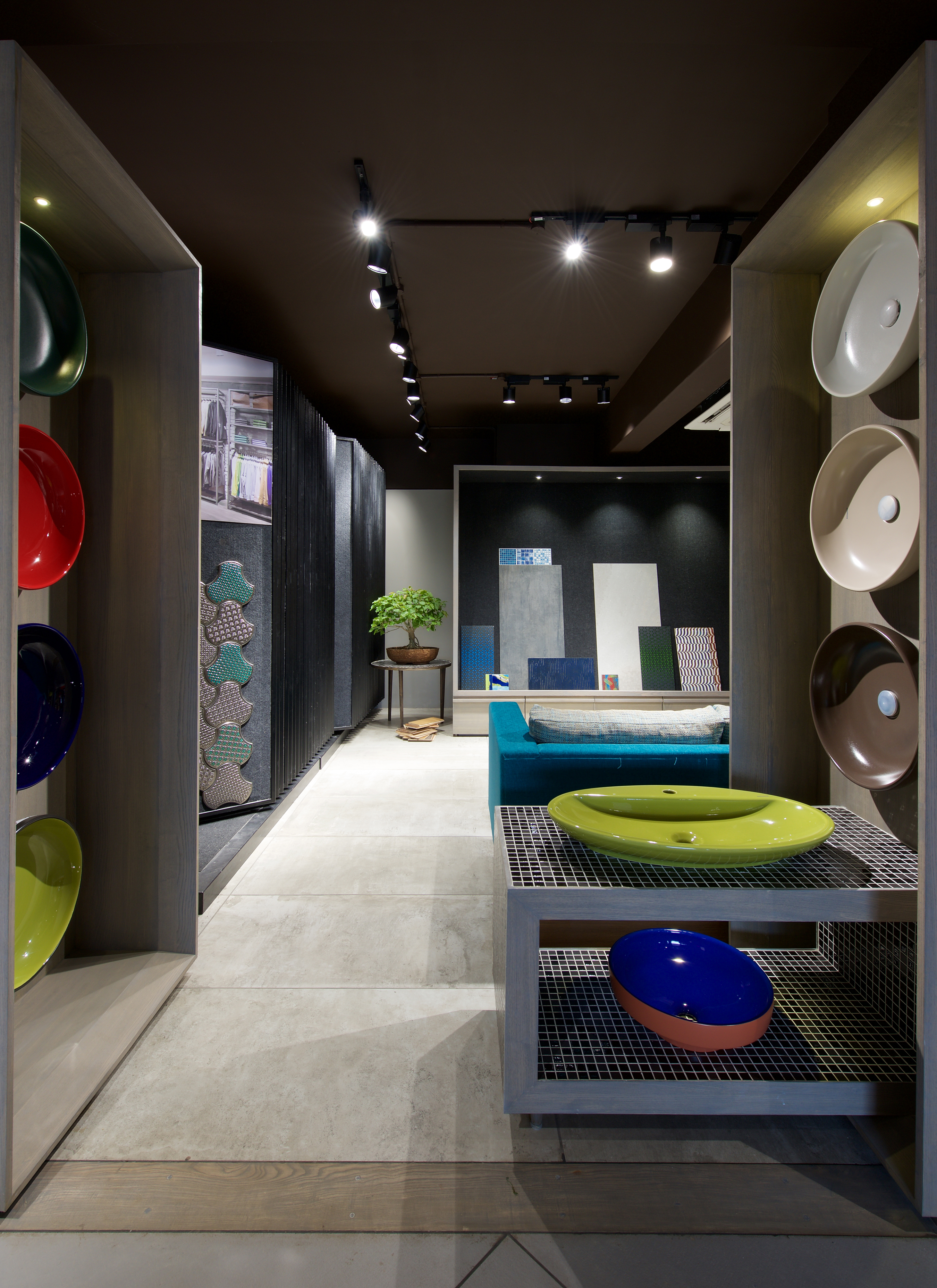 Ceramic Gallery by INTRINSIC DESIGNS - Architizer