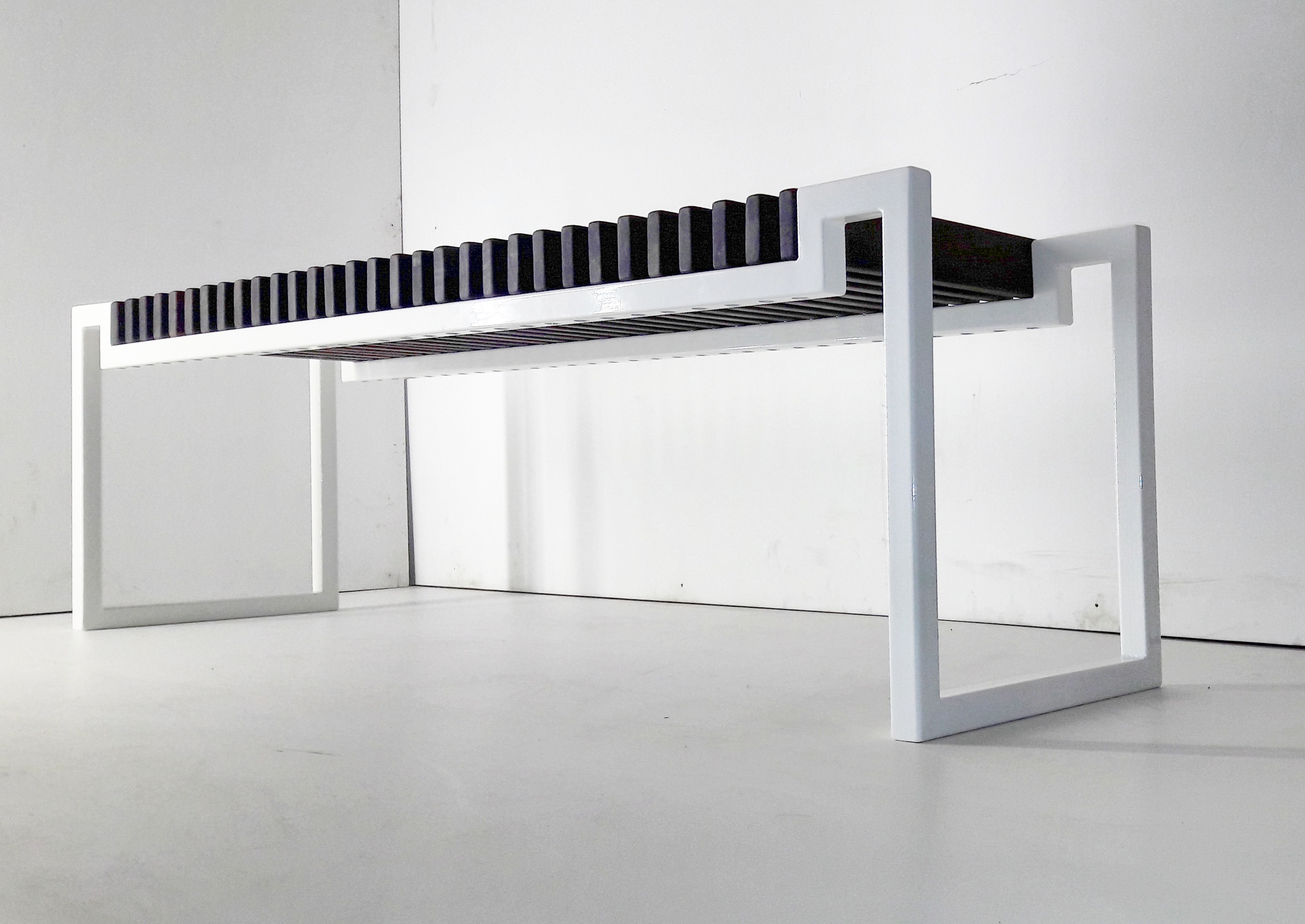 Hover Douglas Gran Bench by Hover Collection - Architizer