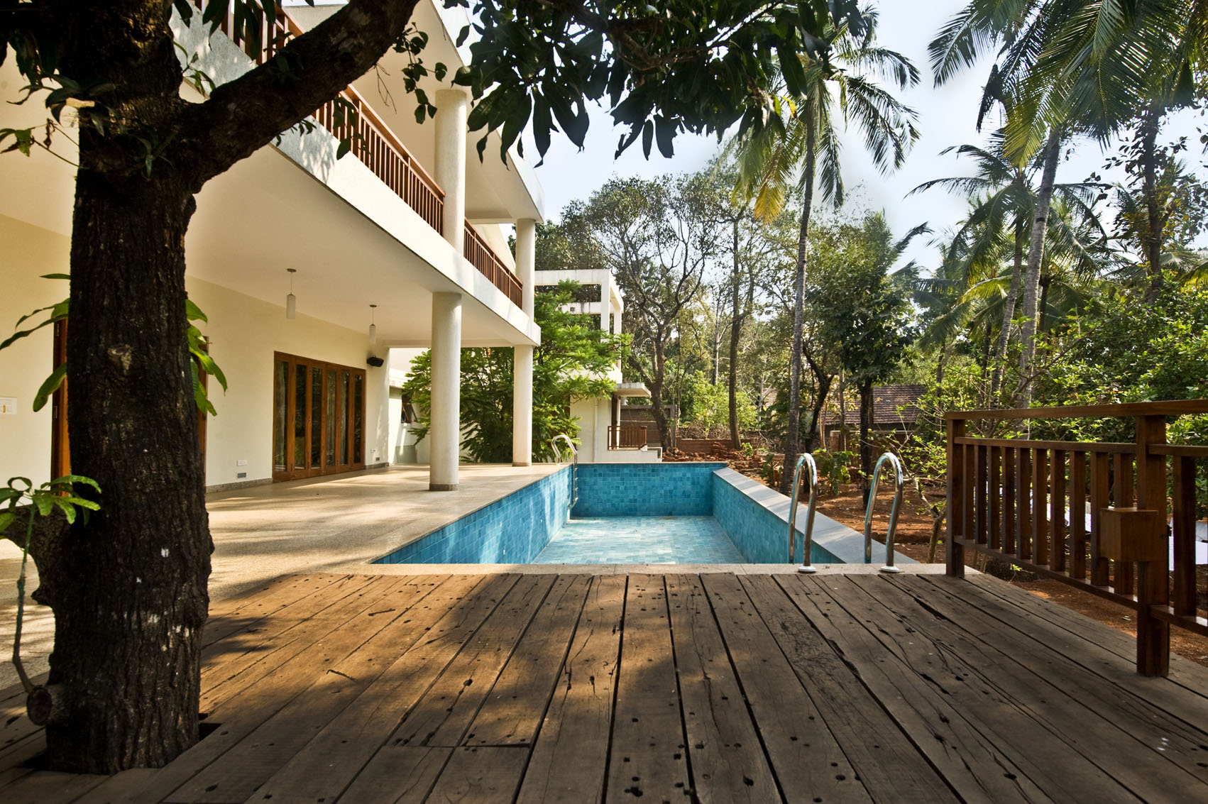 Monteiro House by Raya Shankhwalker Architects - Architizer