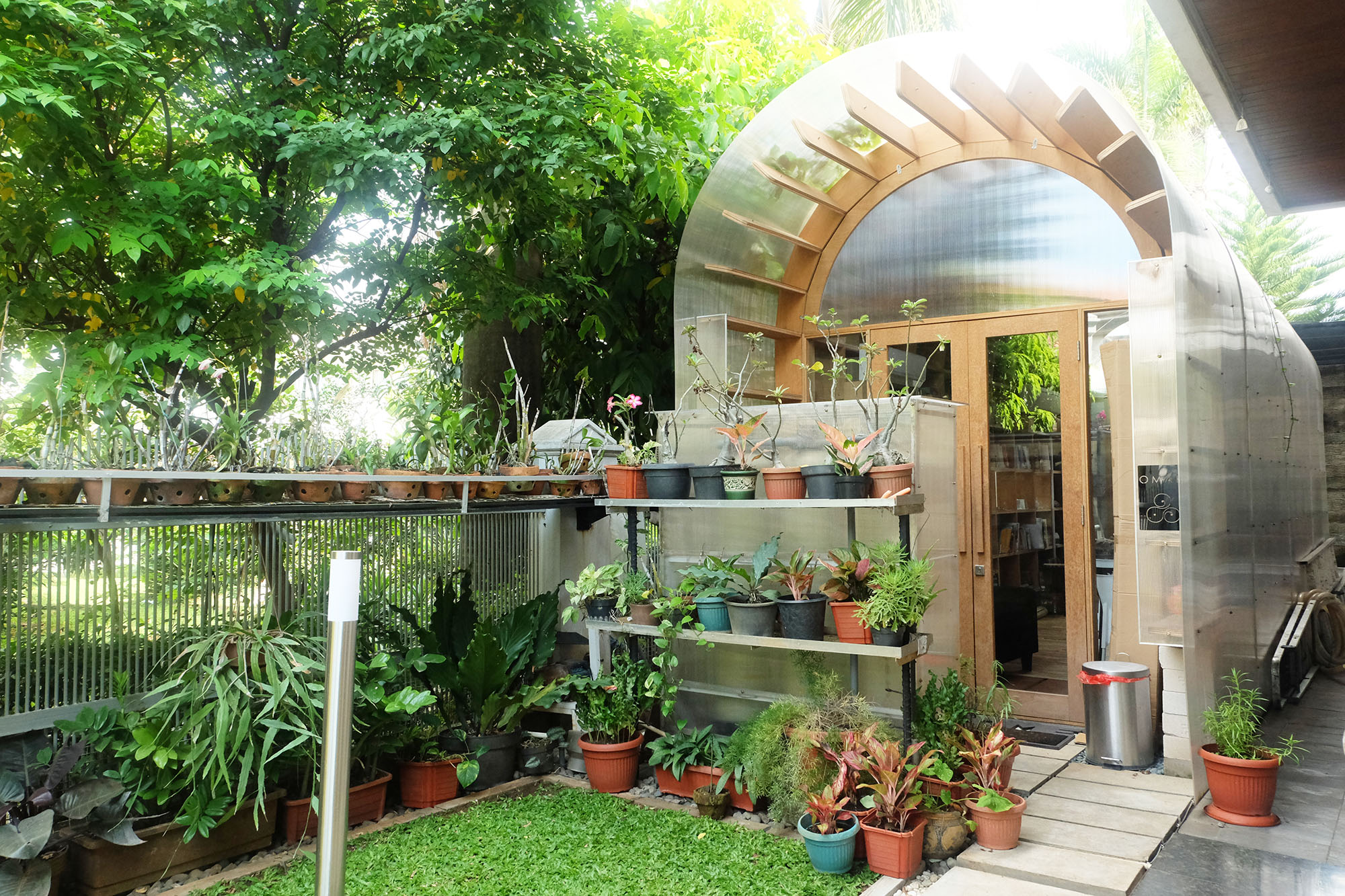 RAW Architecture Office by Realrich Architecture Workshop - RAW ...