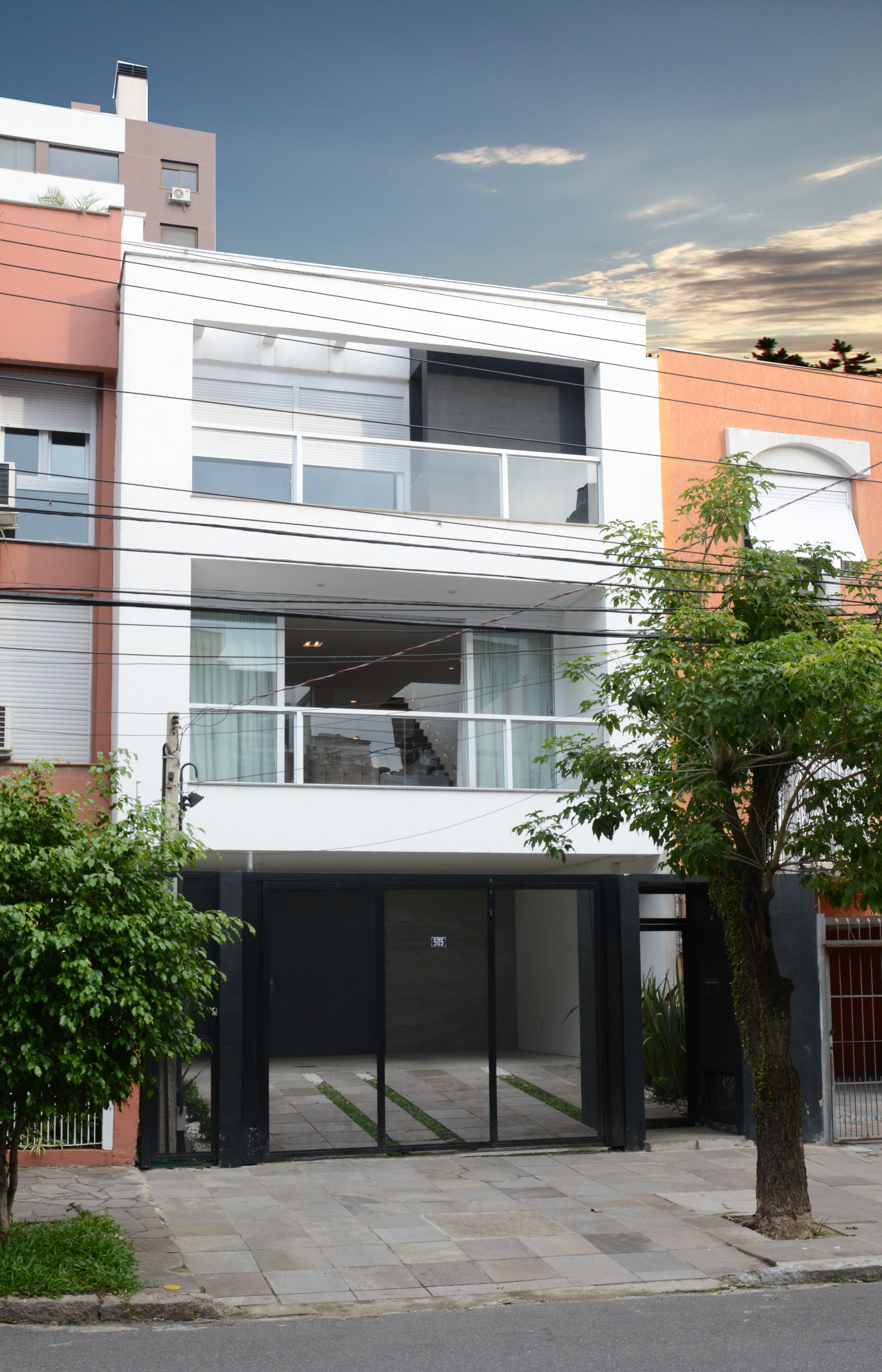 HOUSE 555 by Superstudiob - Architizer