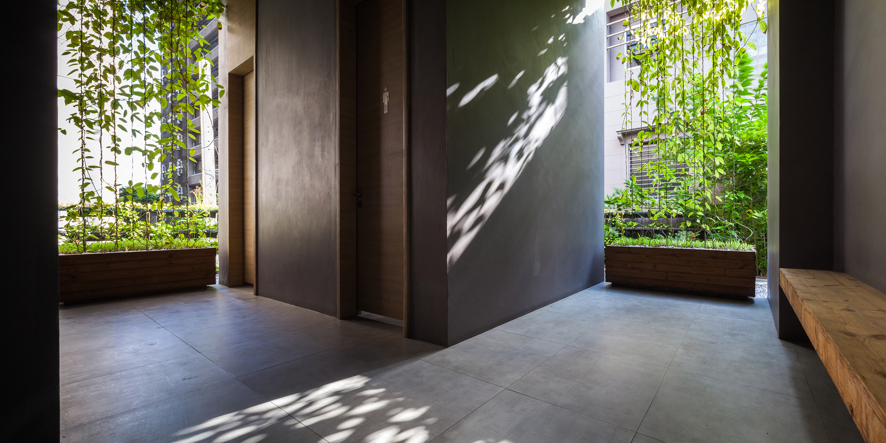 Under the Ficus Shade : Garden for Ad Lib Hotel by TROP : terrains ...