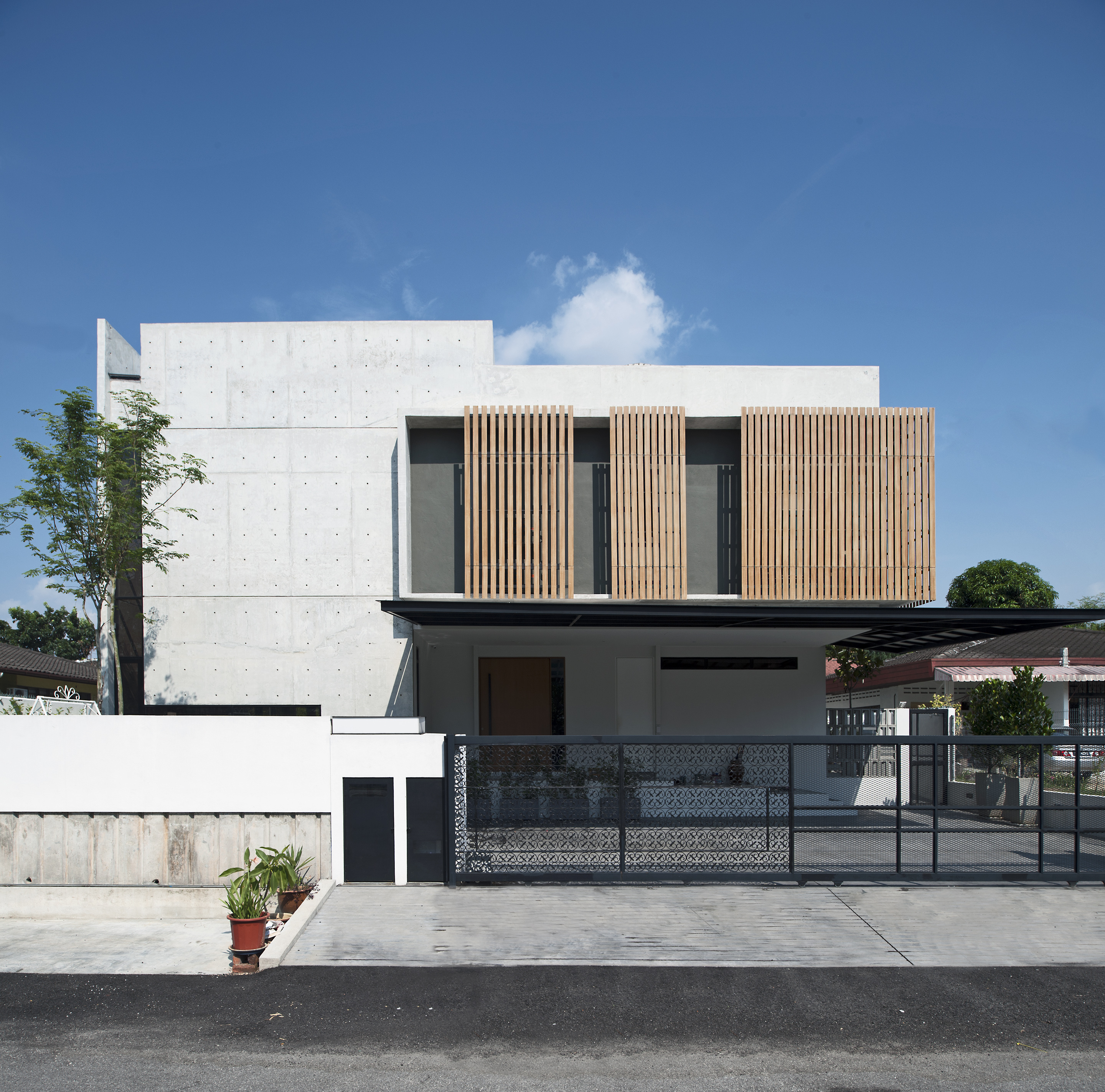 SS3 House by Seshan Design Sdn Bhd - Architizer