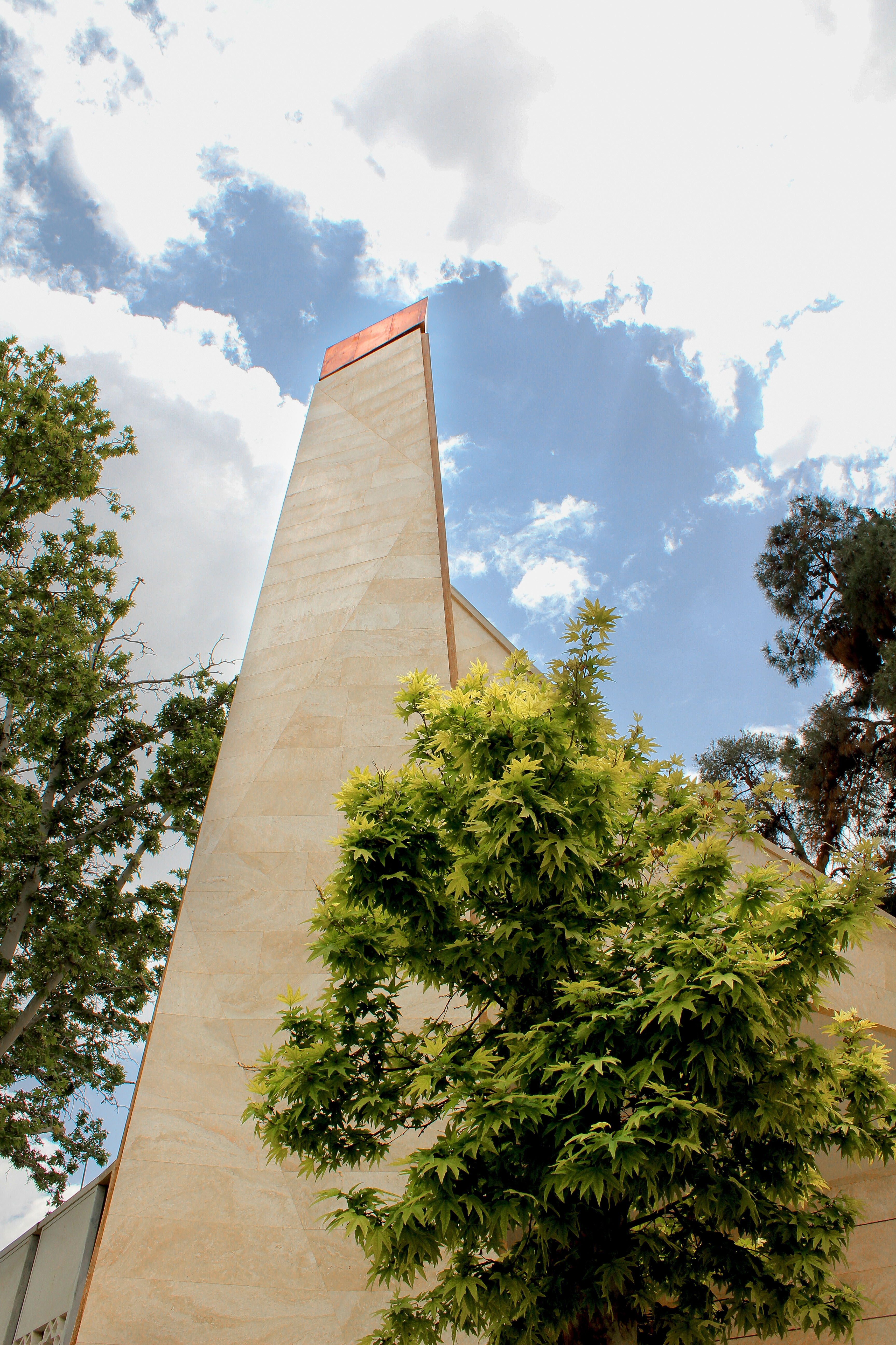 Mohammad Rasul-Allah Mosque by Paya Payrang Architectural Group ...