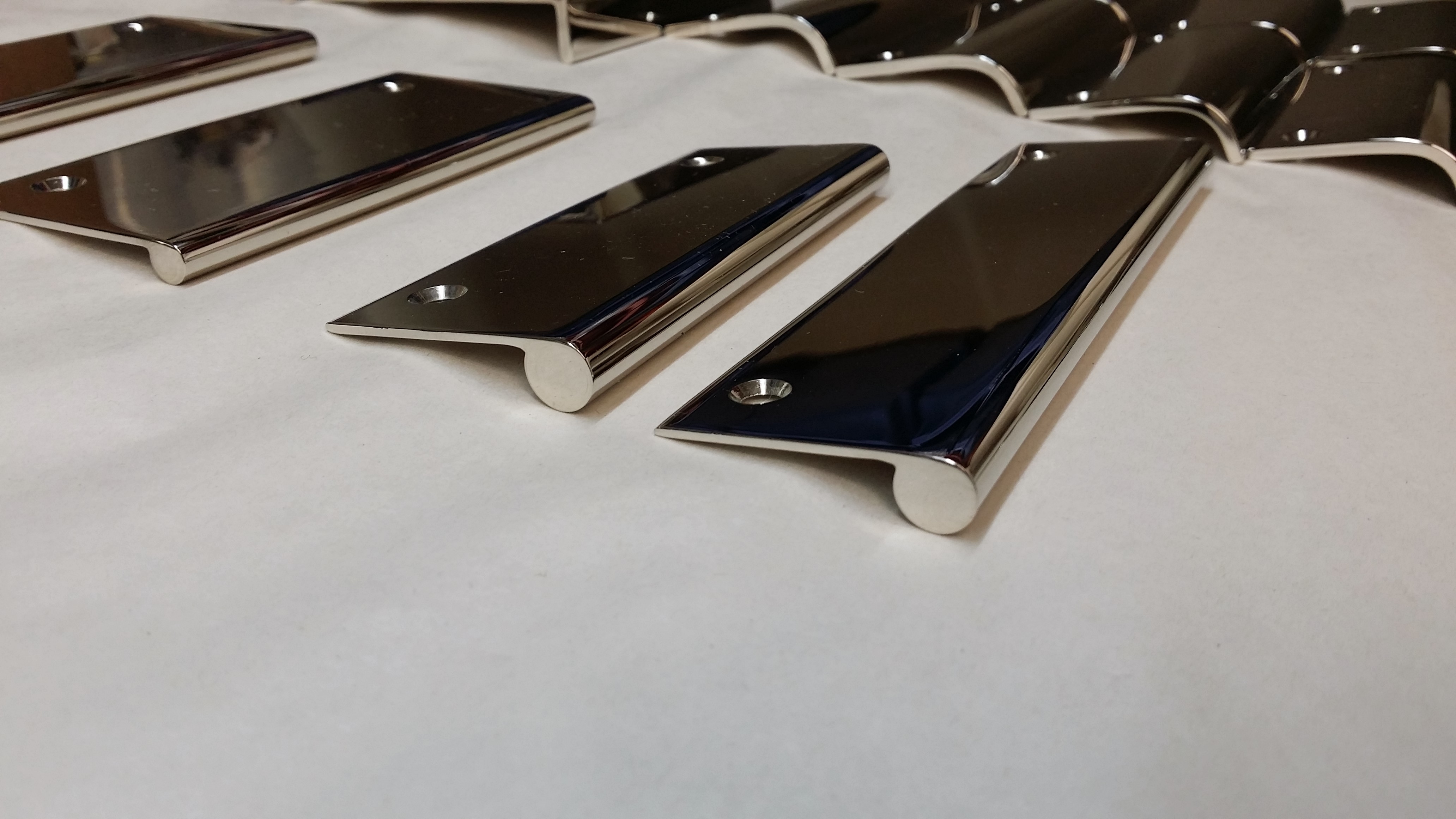 RAJACK ROLL TAB PULL from RAJACK - Architizer