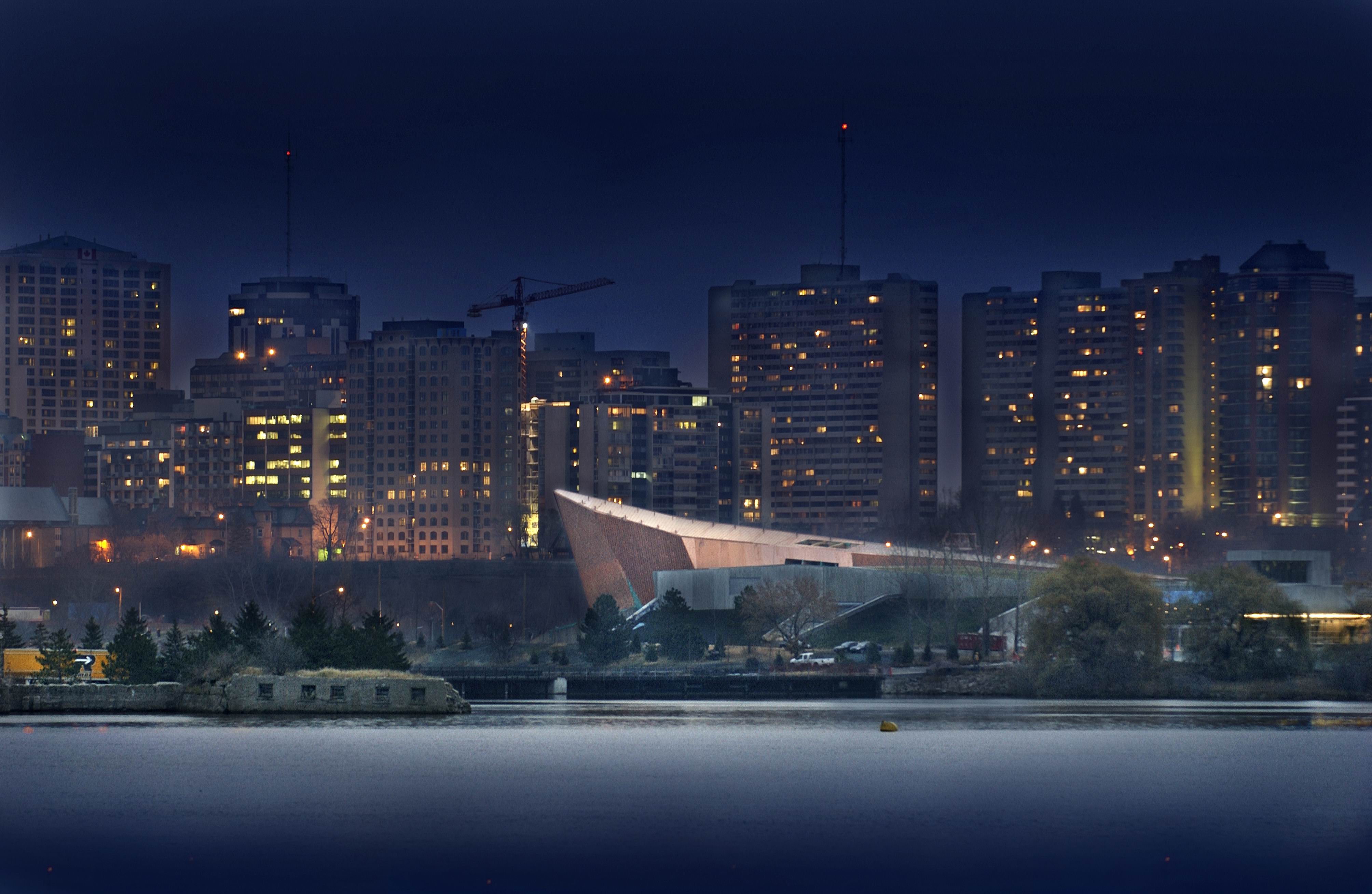 Idea 1785887: Canadian War Museum by Moriyama Teshima Architects in ...