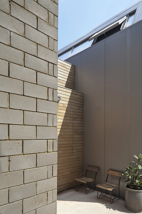 Rubber House by Edgley Design - Architizer
