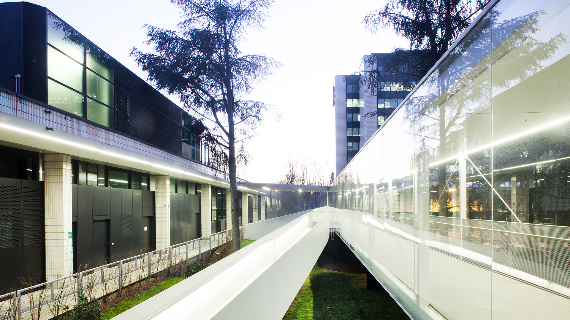 Foster Wheeler Headquarters by Scandurra Studio Architettura - Architizer