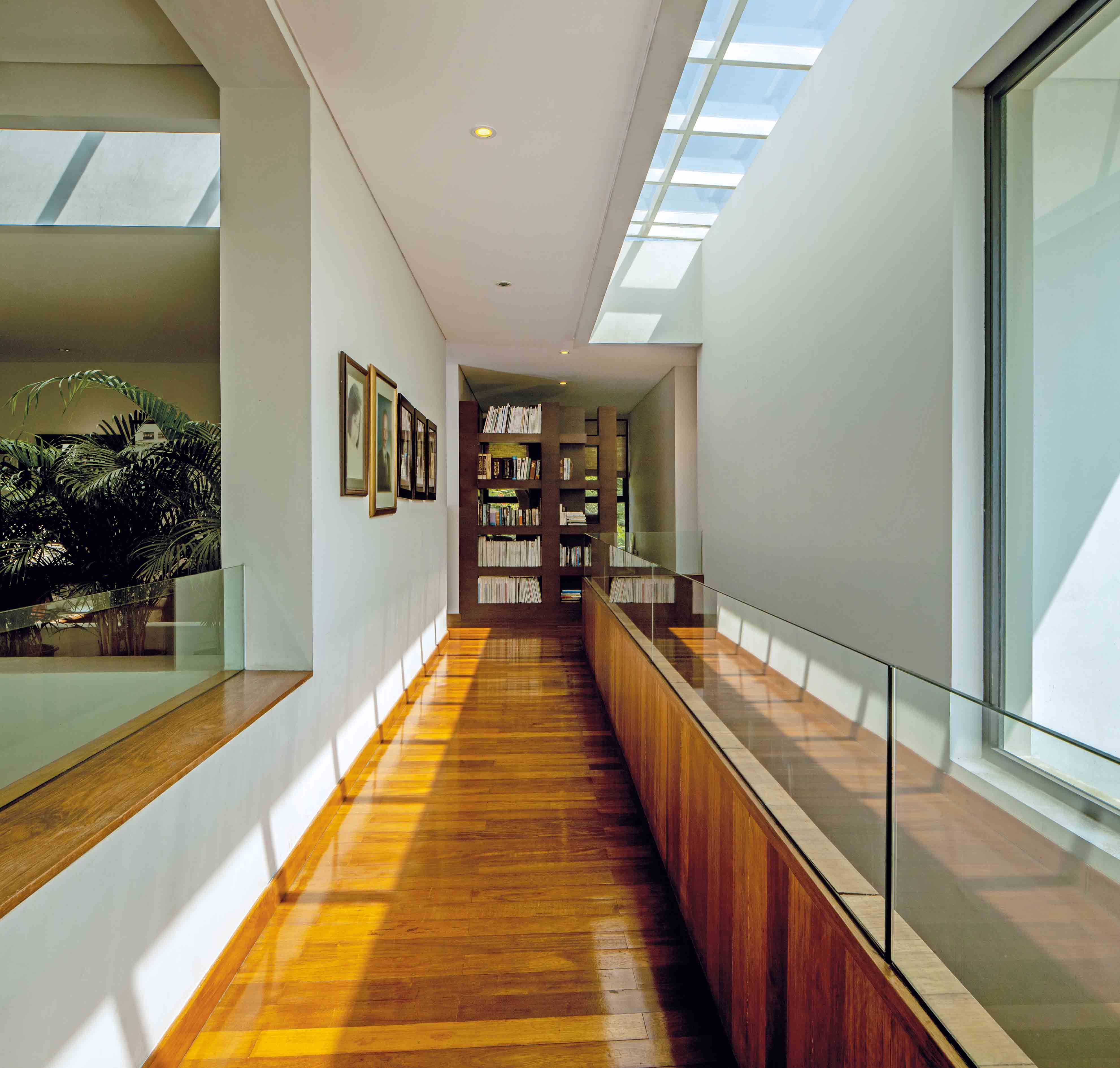 Java House by Realrich Architecture Workshop - RAW Architecture ...