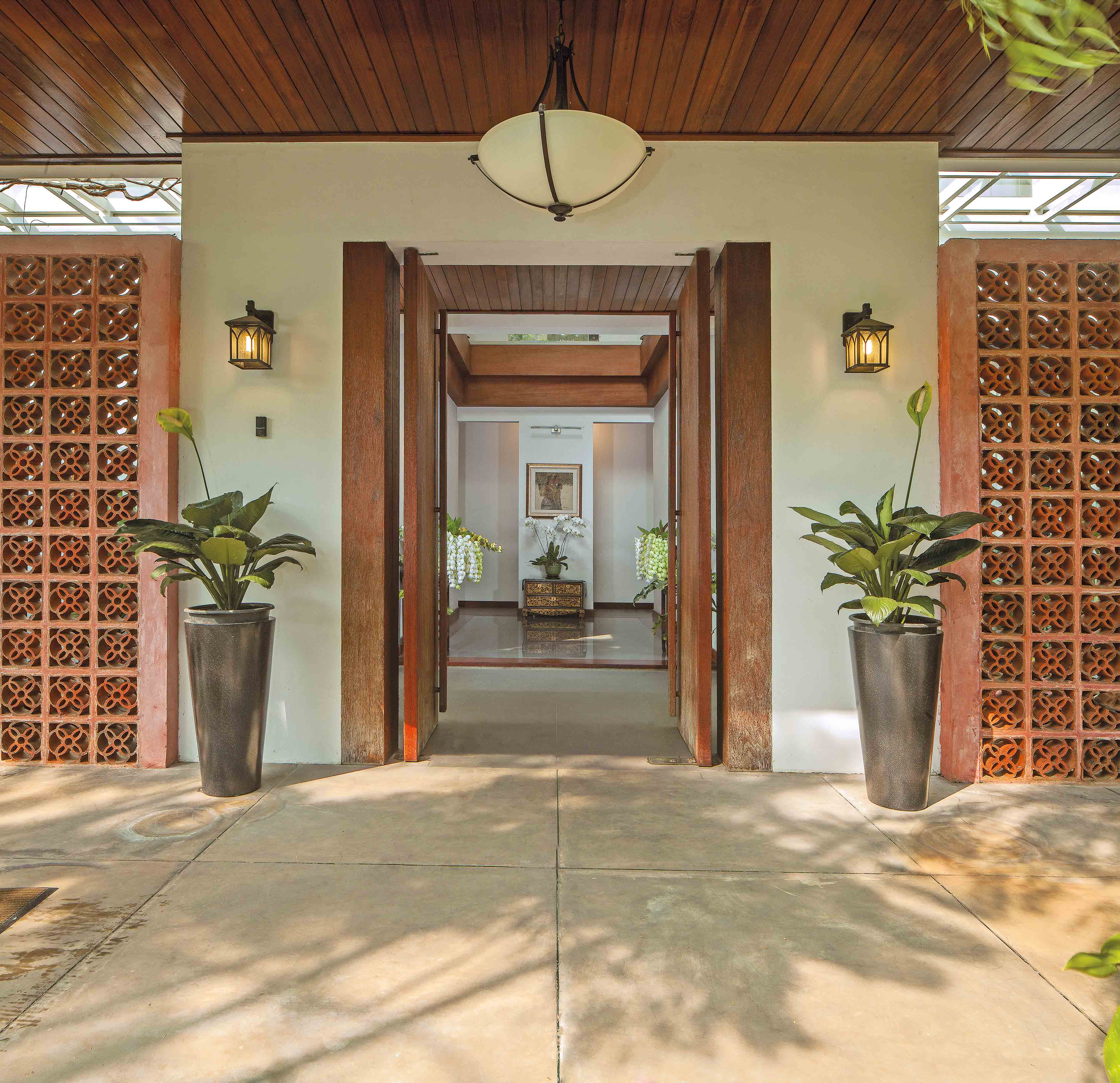 Java House by Realrich Architecture Workshop - RAW Architecture ...