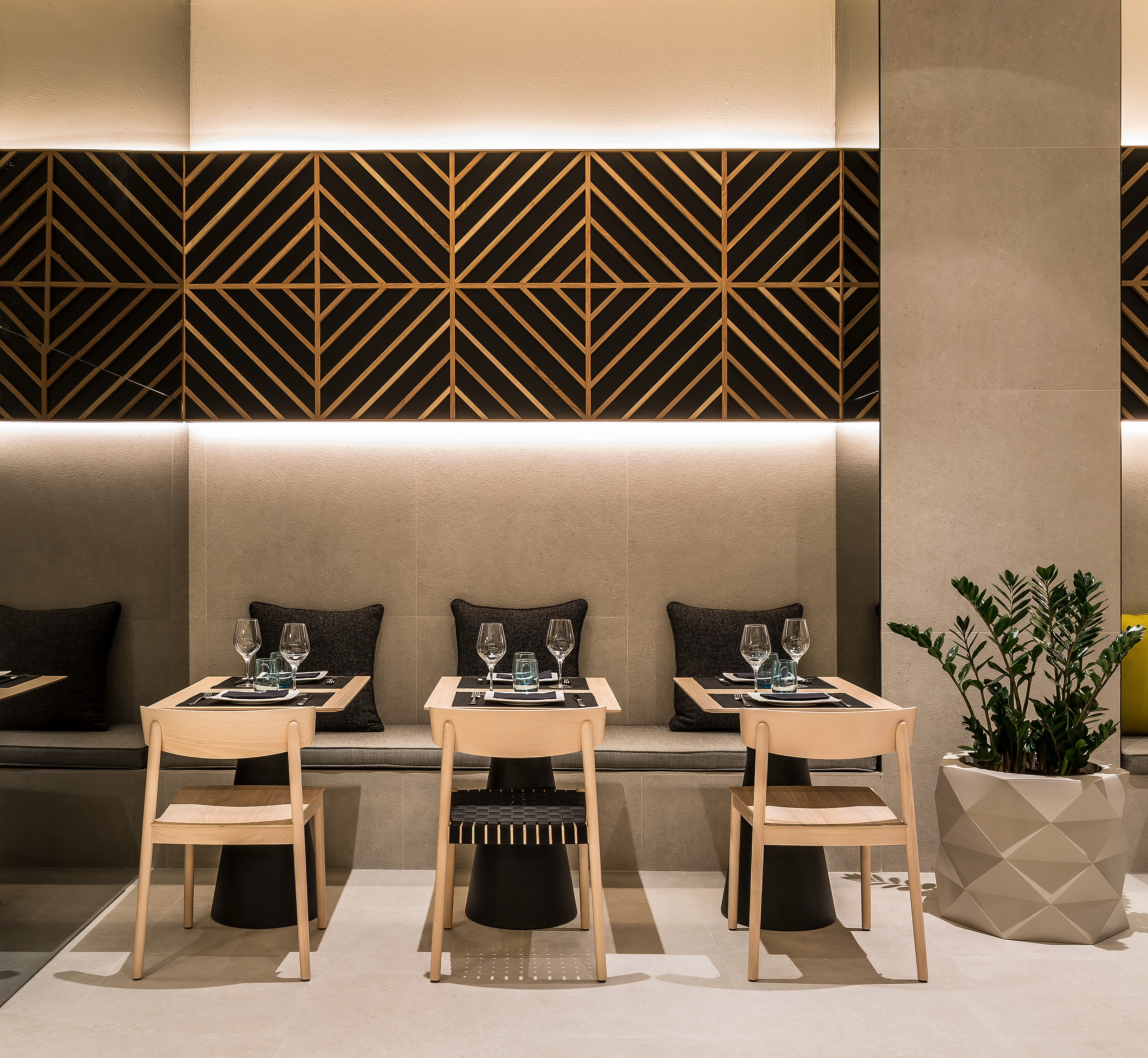 TIPICS ­ Restaurant & Coffe Shop - Architizer