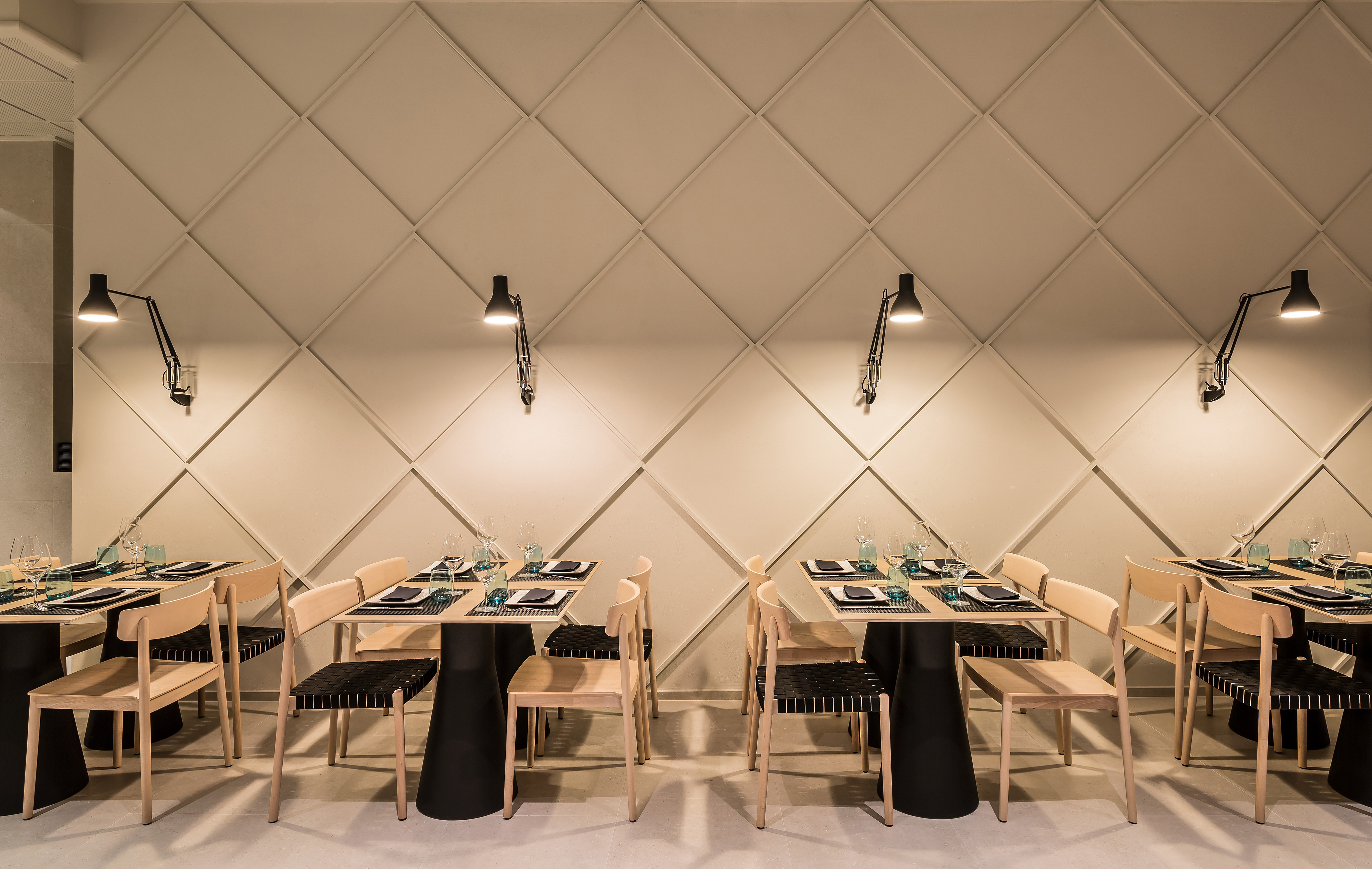 TIPICS ­ Restaurant & Coffe Shop by EstudiHac - Architizer