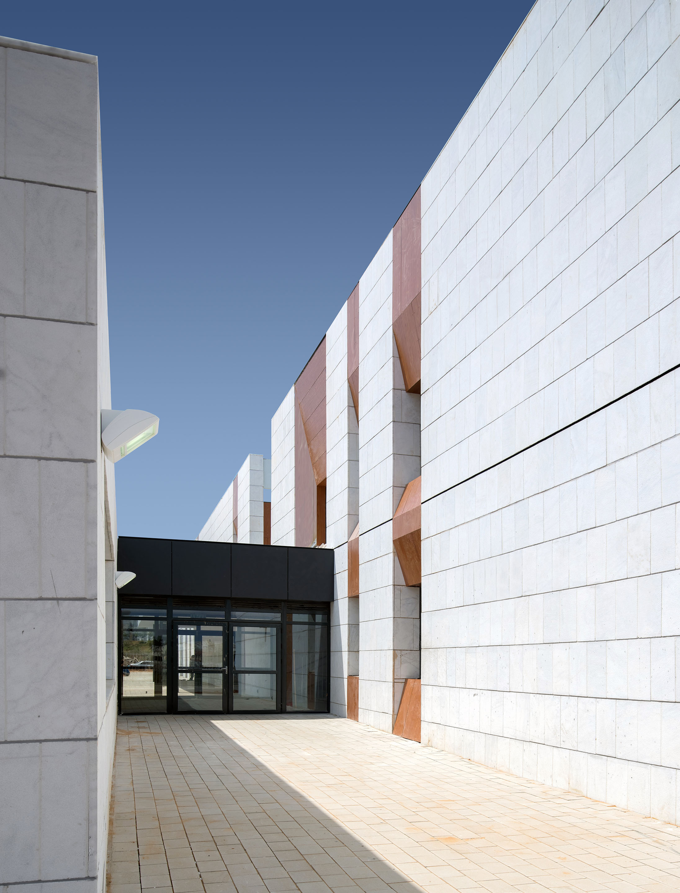 Primary School in Kfar Saba, Israel by Regavim + Architects - Architizer